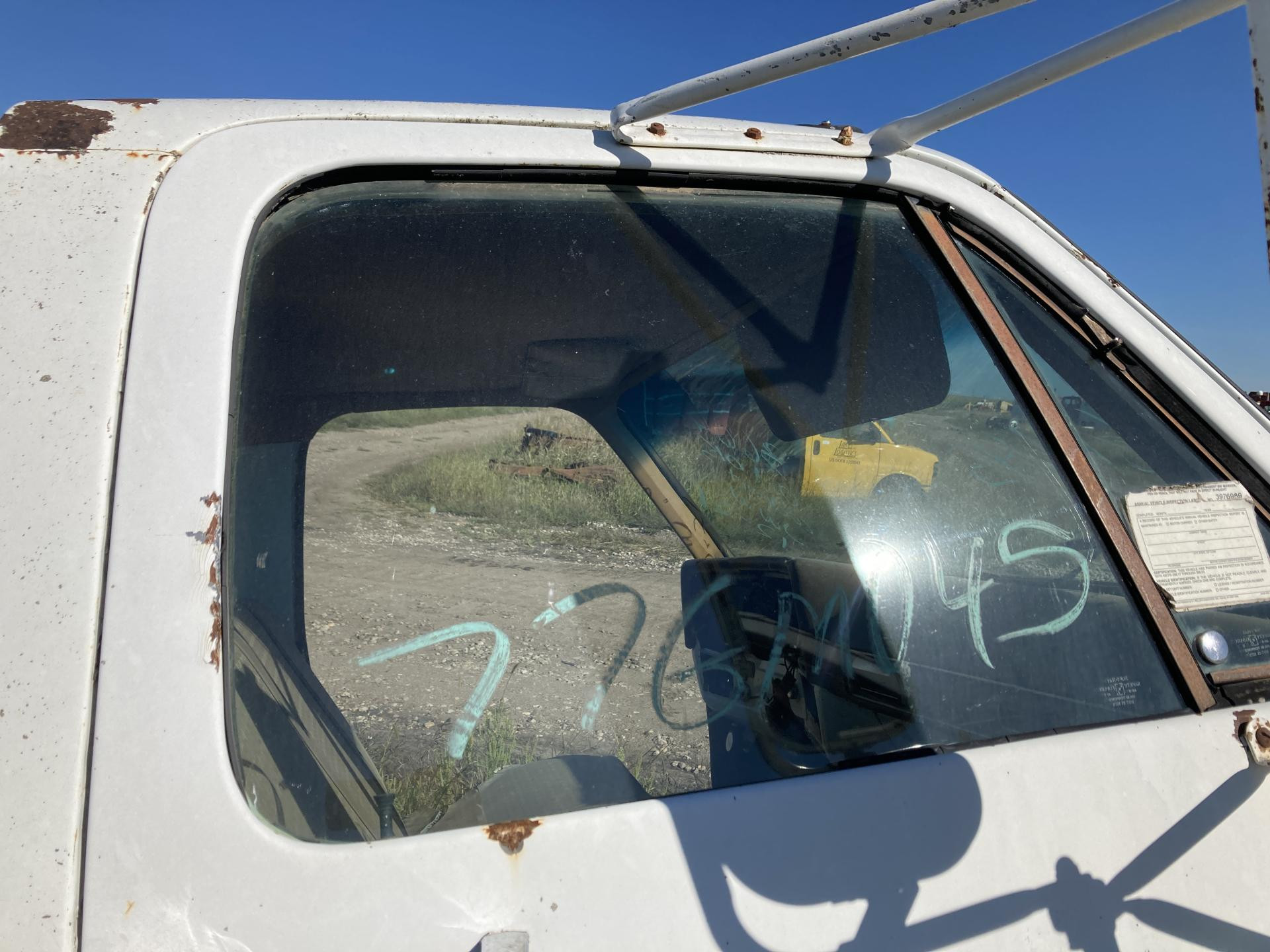 GMC 6000 Door Glass for Sale