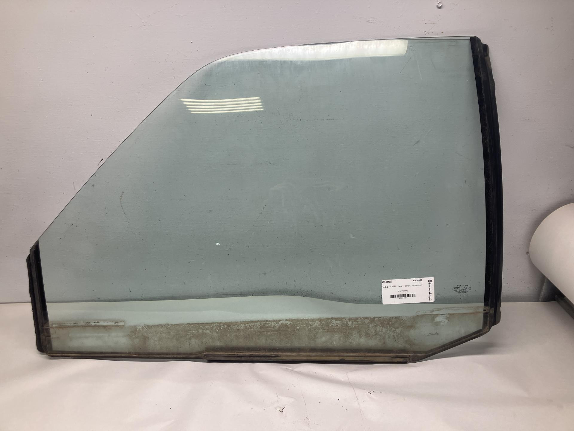 NA | Chevrolet KODIAK Door Glass for Sale