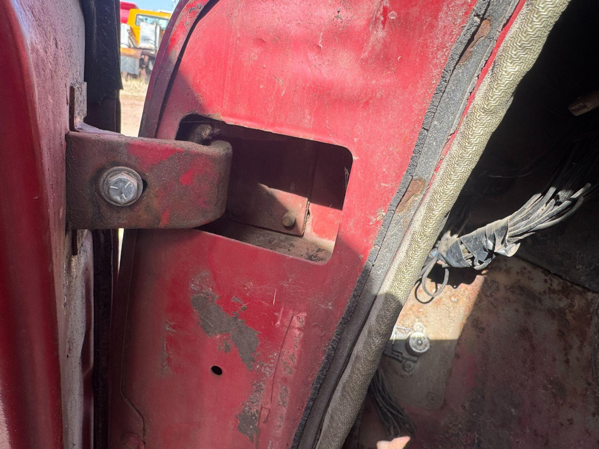 International 1800 LOADSTAR Door Hinge, Front for Sale