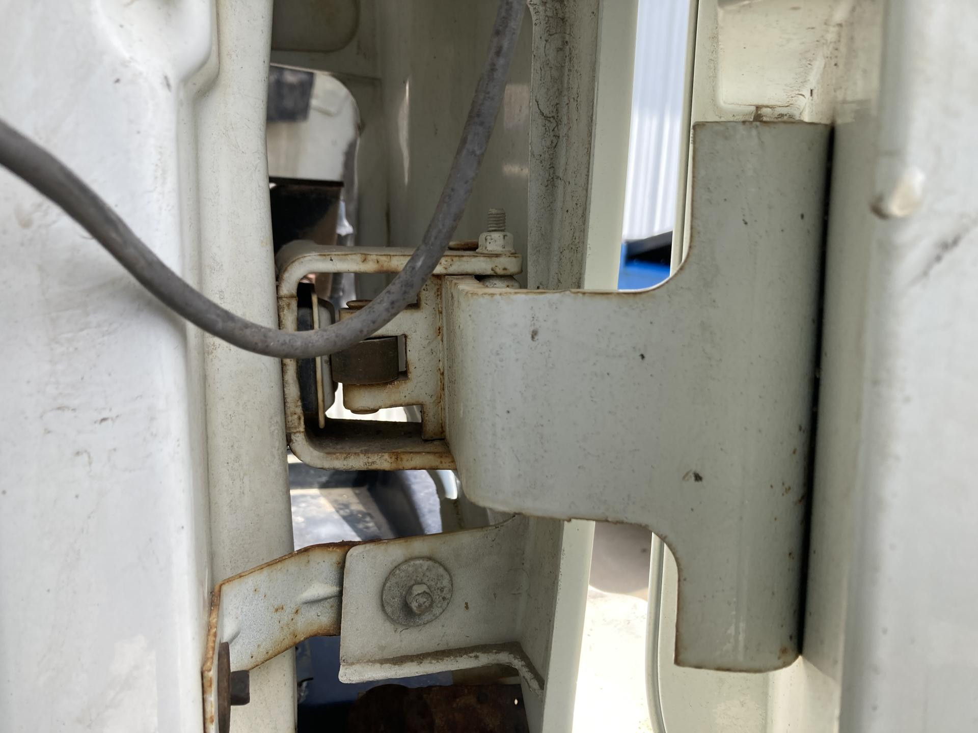 Sterling L9513 Door Hinge, Front for Sale