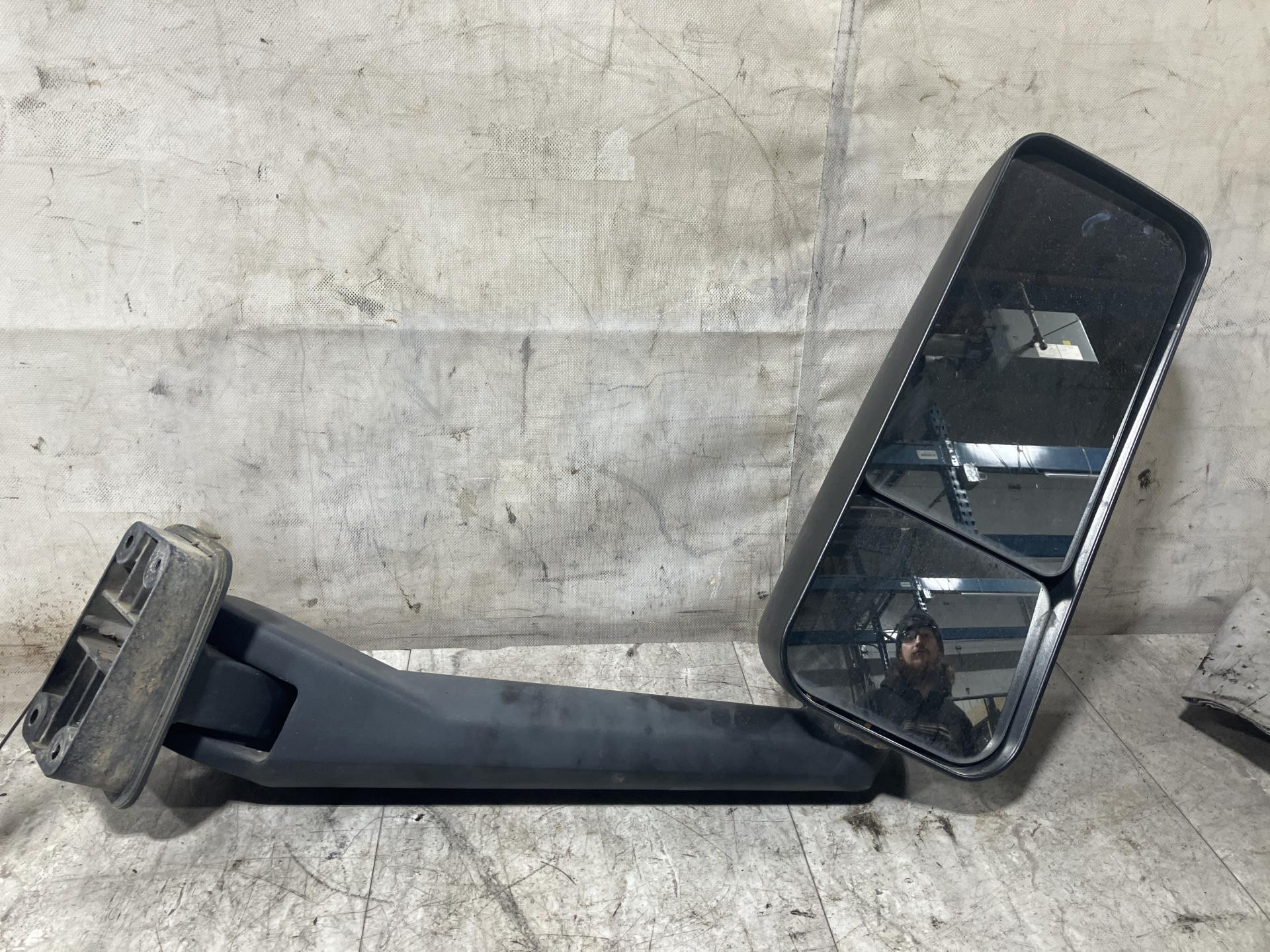 25886103 | Chevrolet C8500 Door Mirror for Sale