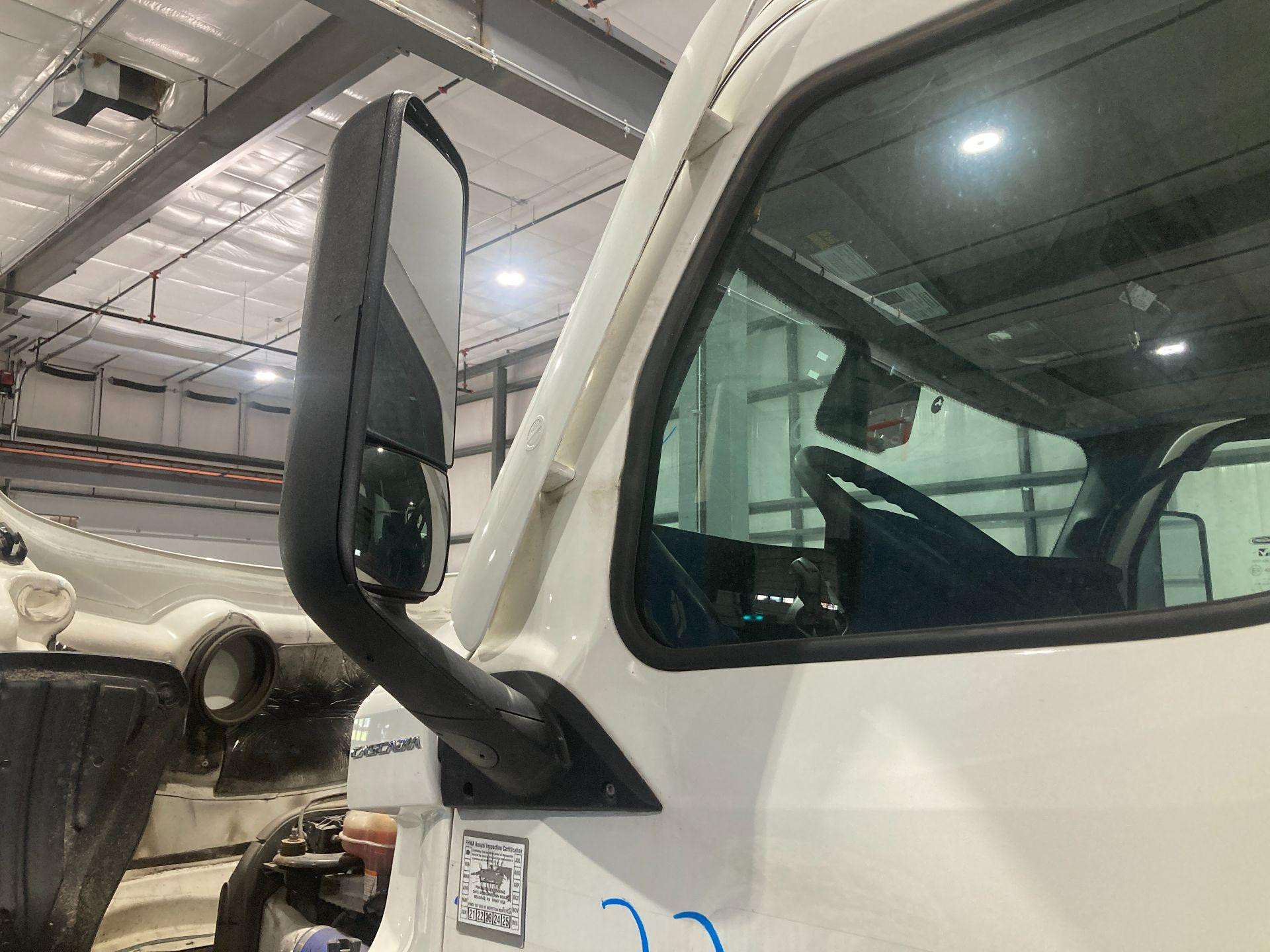 A22-78606-004 | Freightliner ECASCADIA Door Mirror for Sale