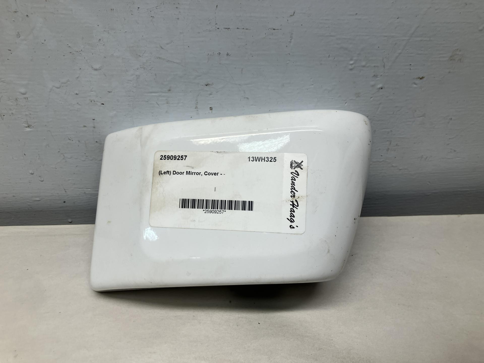 Freightliner 122SD Door Mirror, Cover for Sale