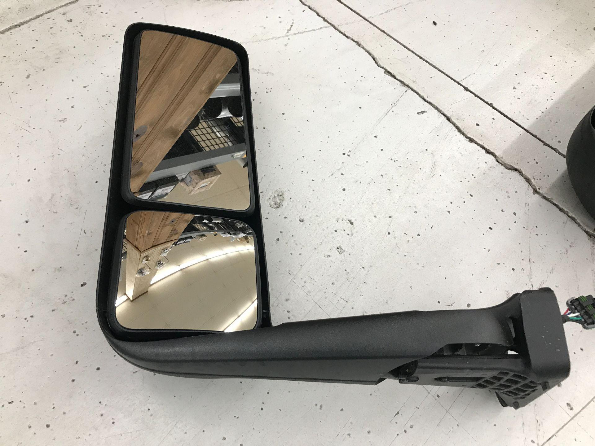 4188592C91 | International LT Door Mirror for Sale