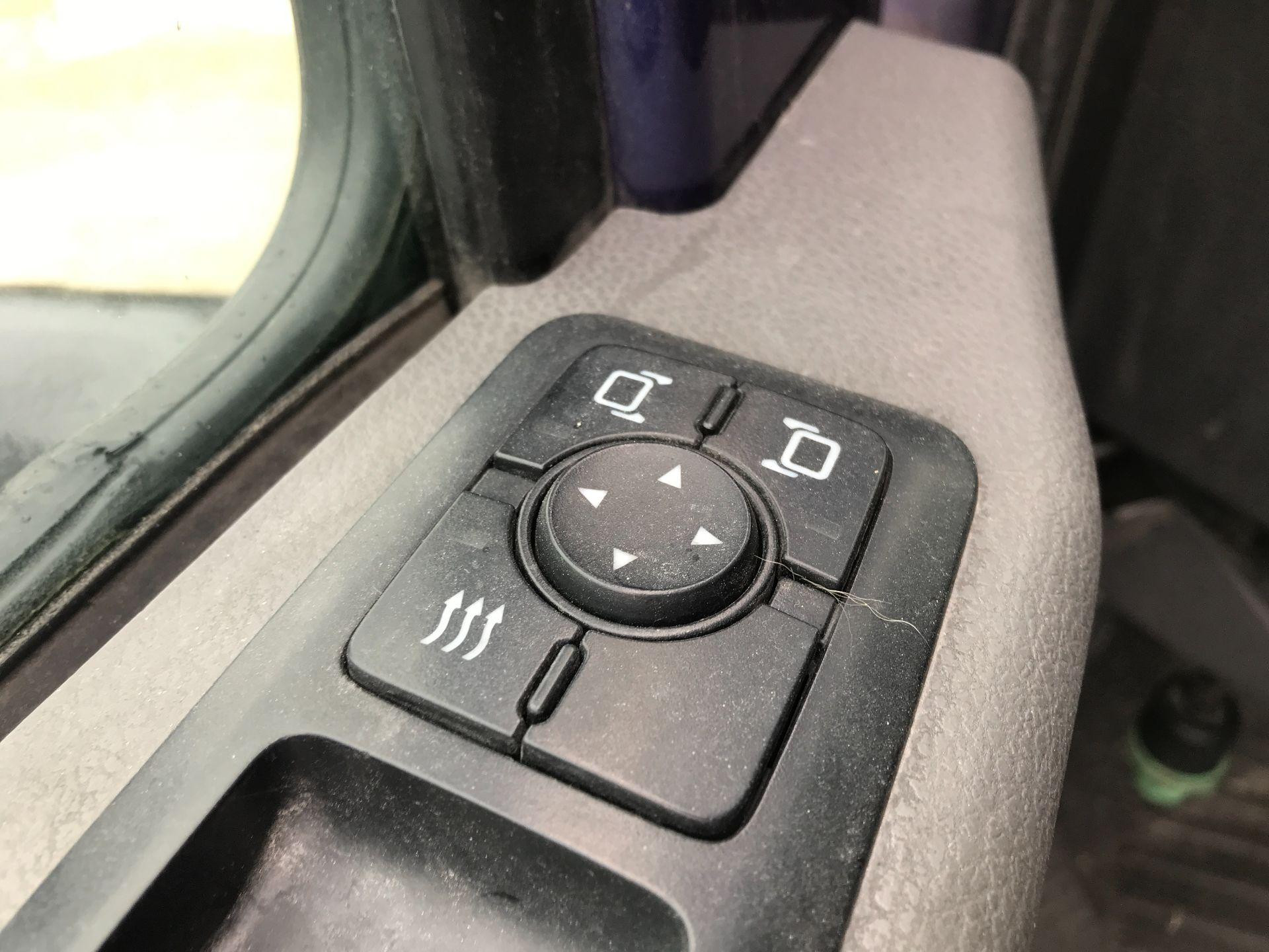 4188594C91 | International HX620 Door Mirror for Sale