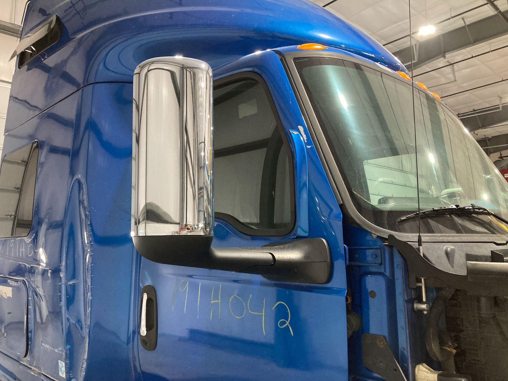 3766437C96 | International HV607 Door Mirror for Sale