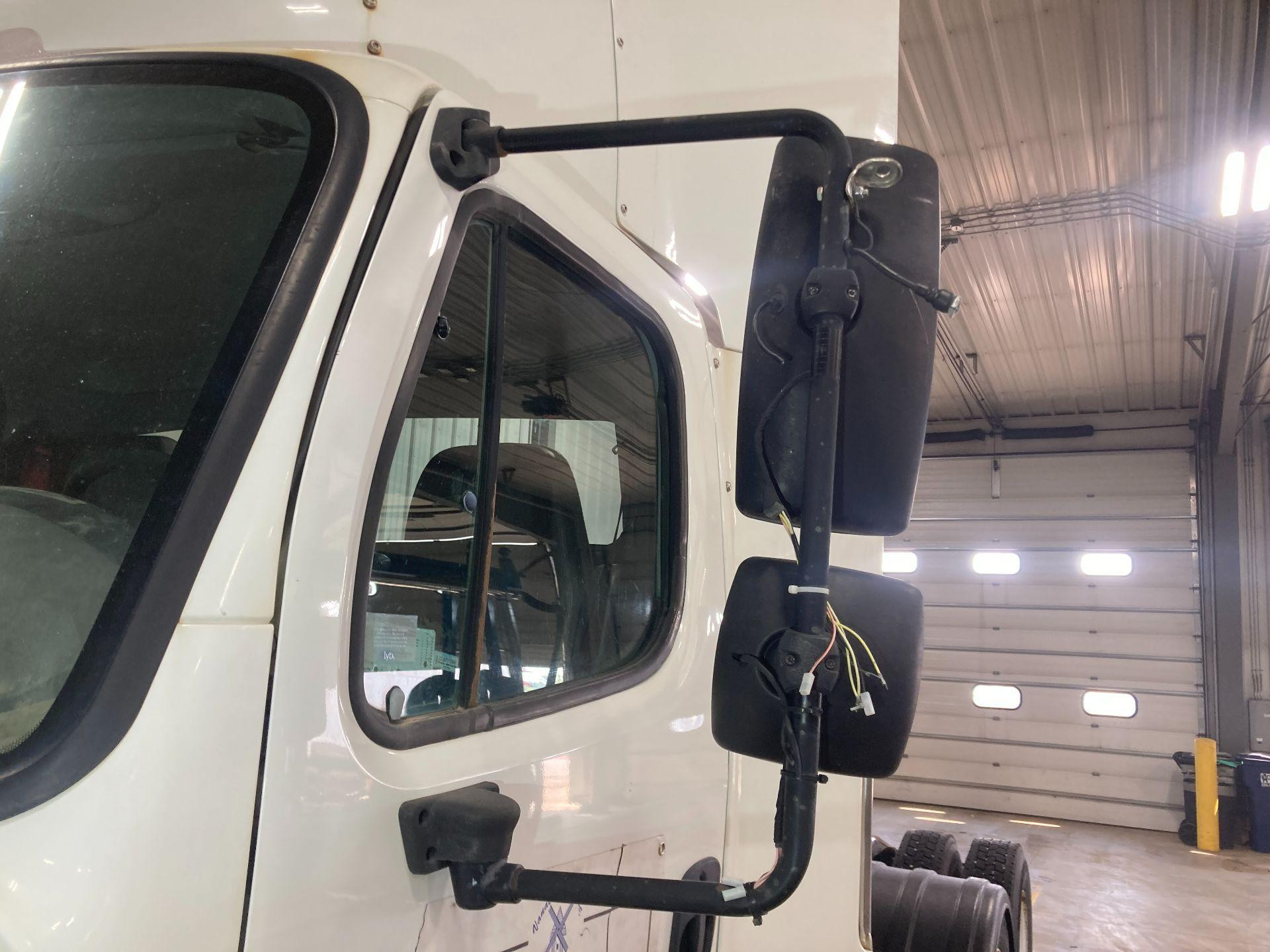 A22-58514-002 | Freightliner M2 112 Door Mirror for Sale