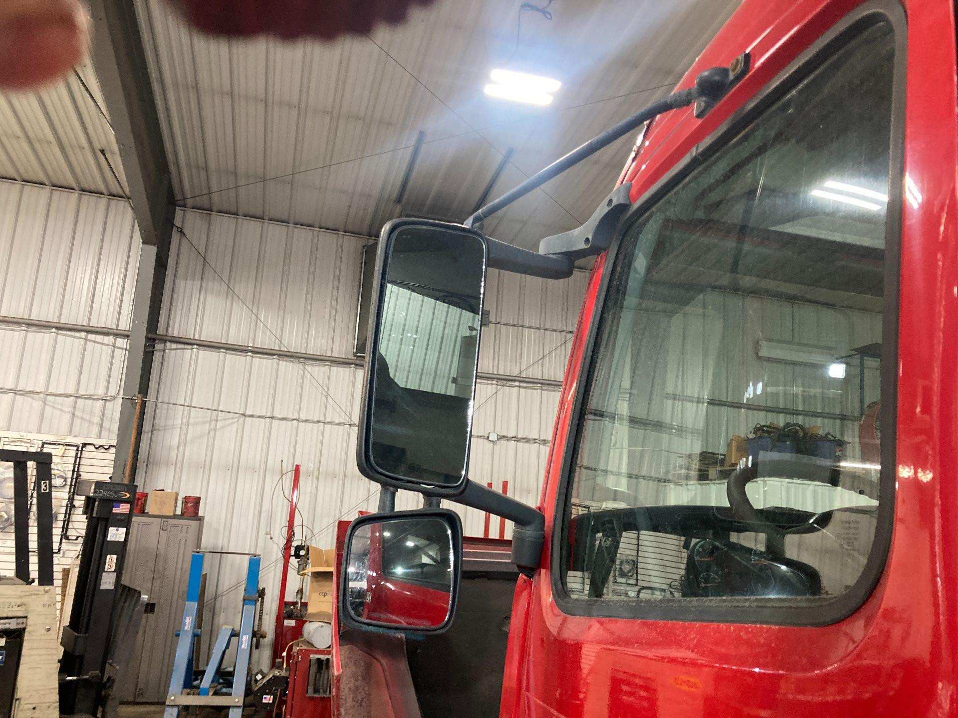 20510847 | Volvo VNM Door Mirror for Sale