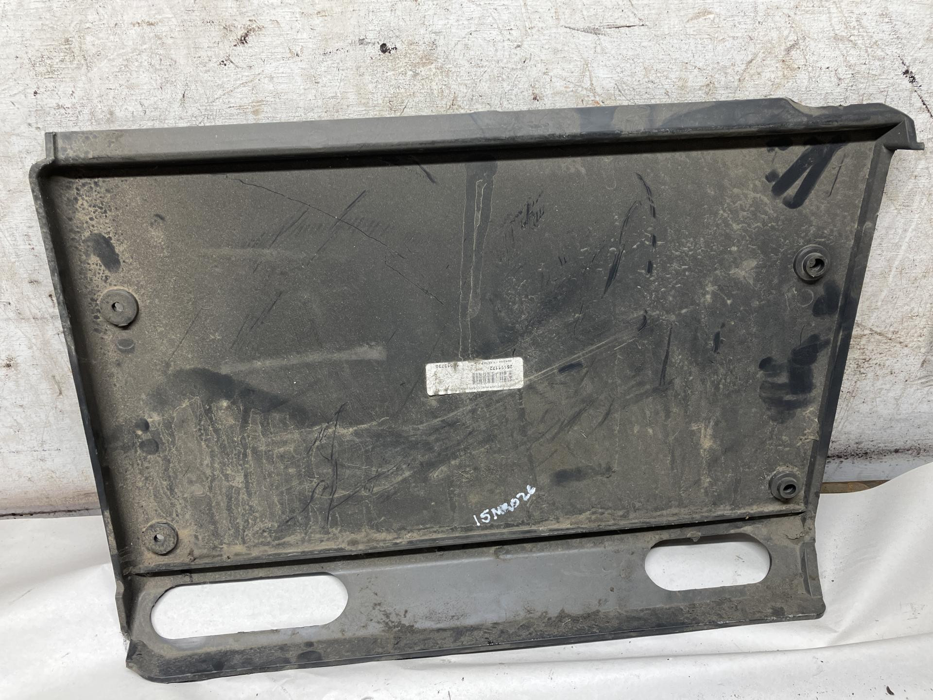 25111122 | Mack CXU613 Door, Misc Parts for Sale