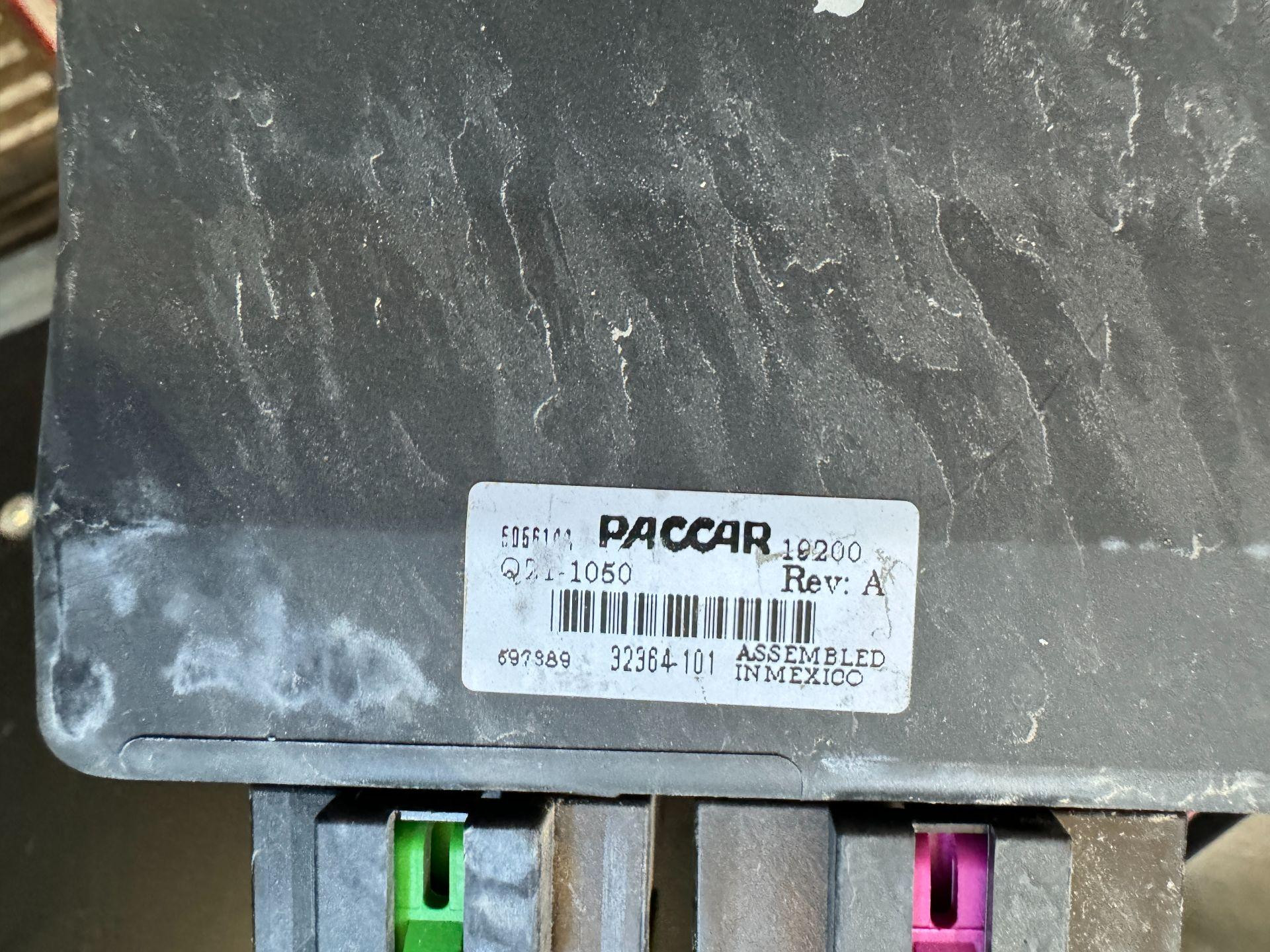 Q21-1050 | Kenworth T800 Door, Module for Sale