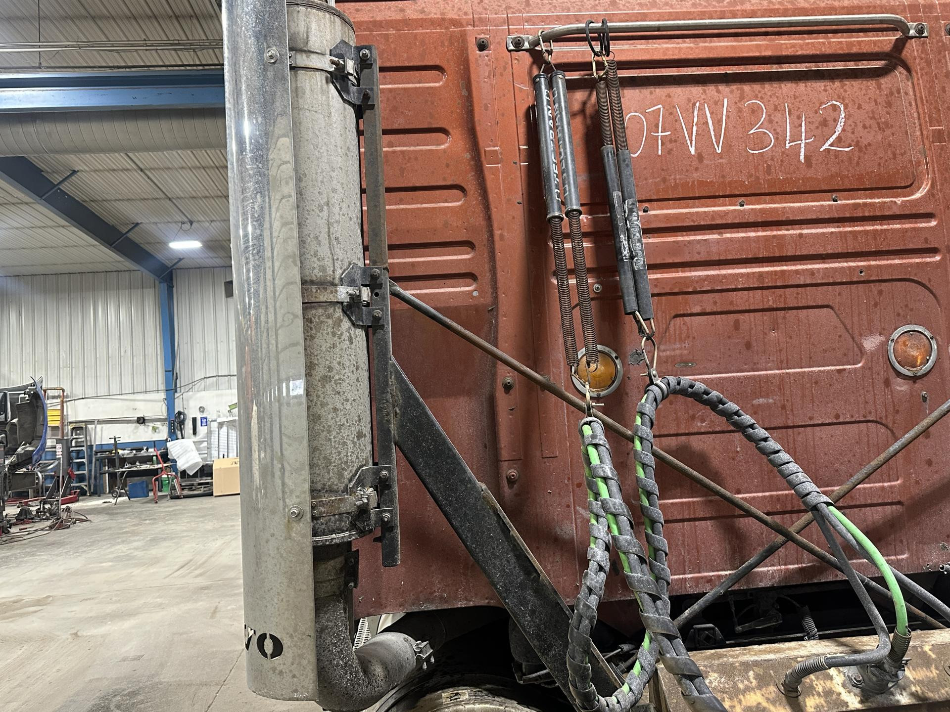 Volvo VT Exhaust Bracket for Sale