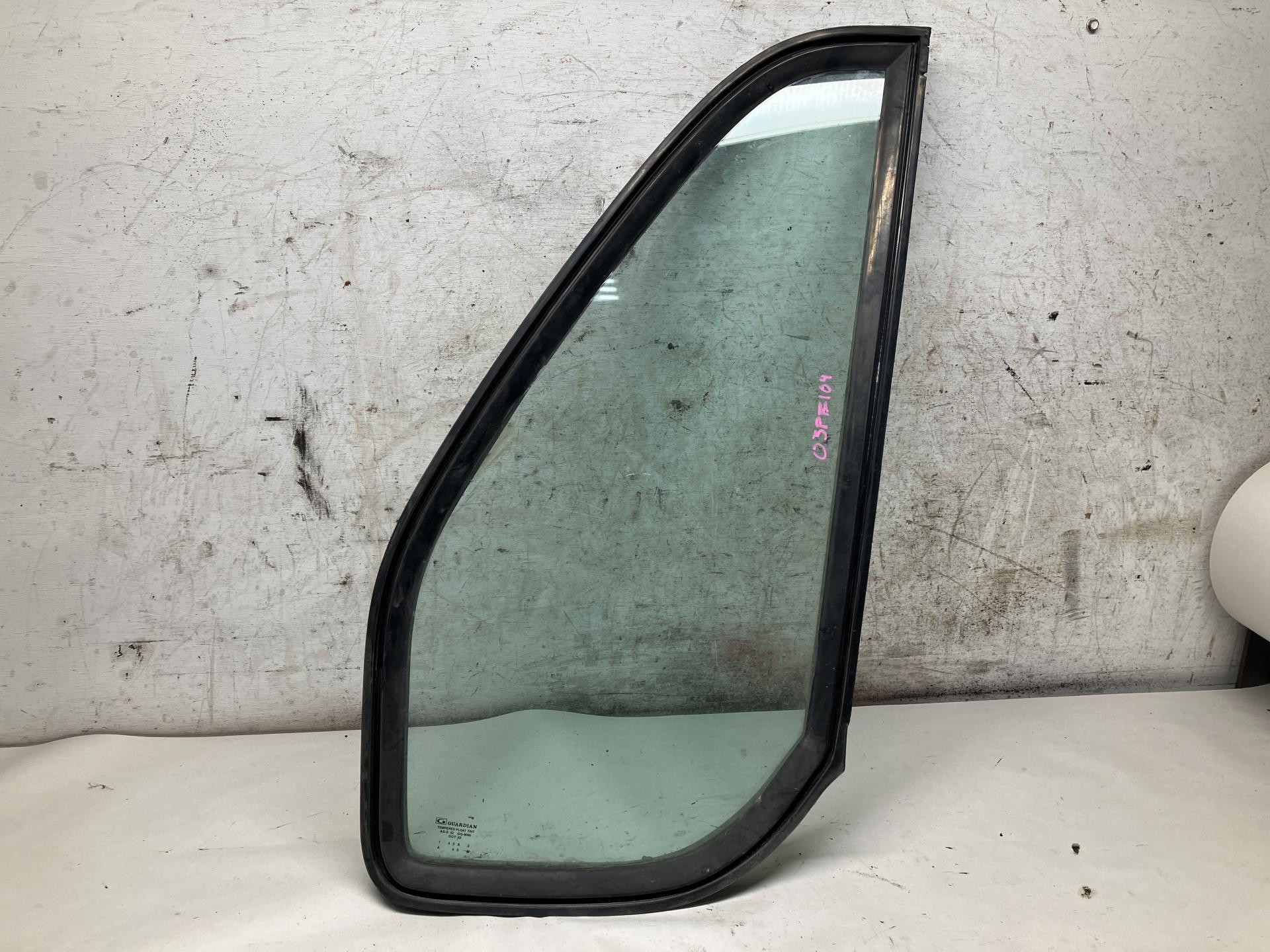 N/A | Peterbilt 387 Door Vent Glass for Sale