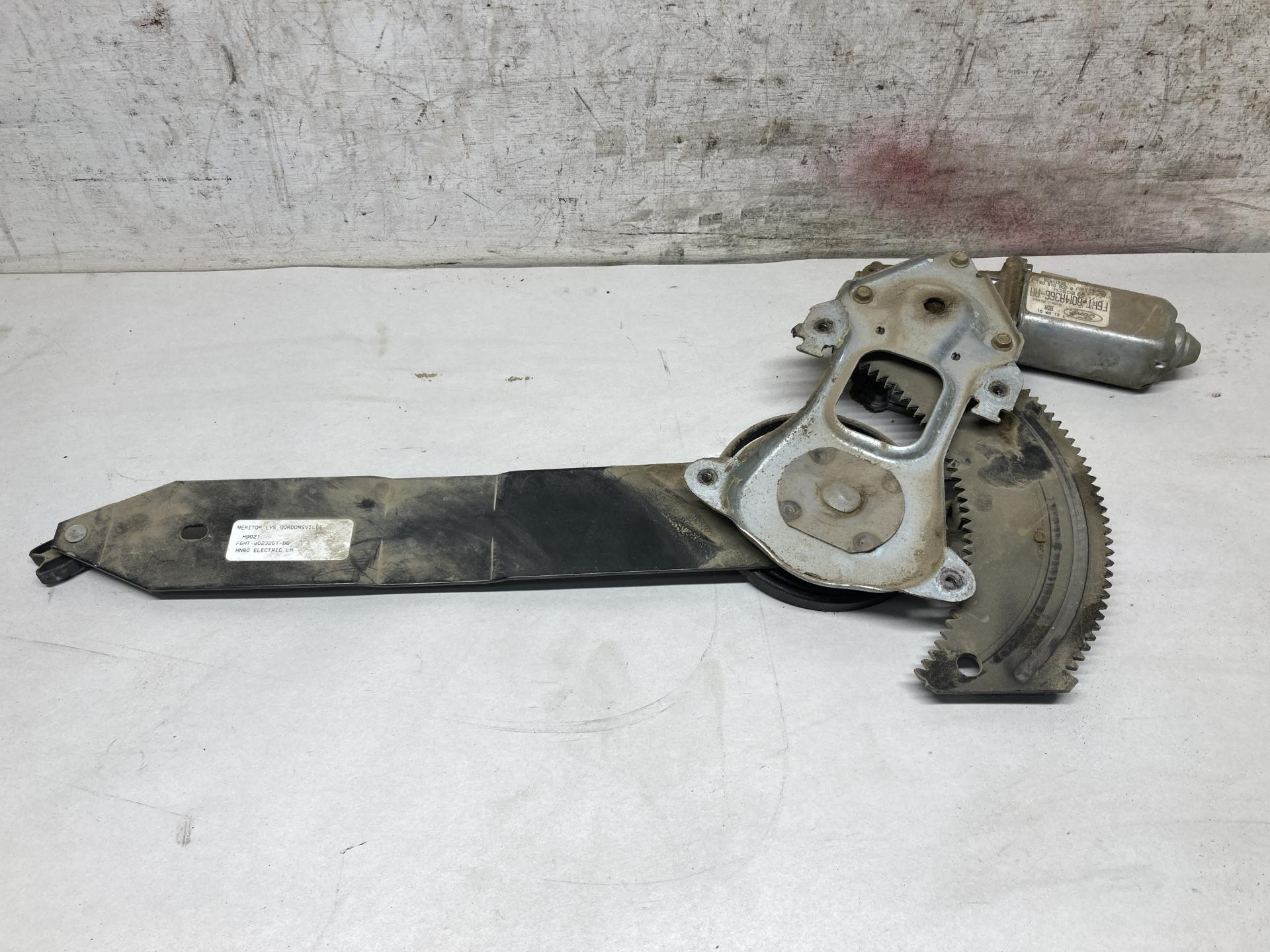 F6HT-802301-BB | Sterling L9511 Front Door Window Regulator for Sale