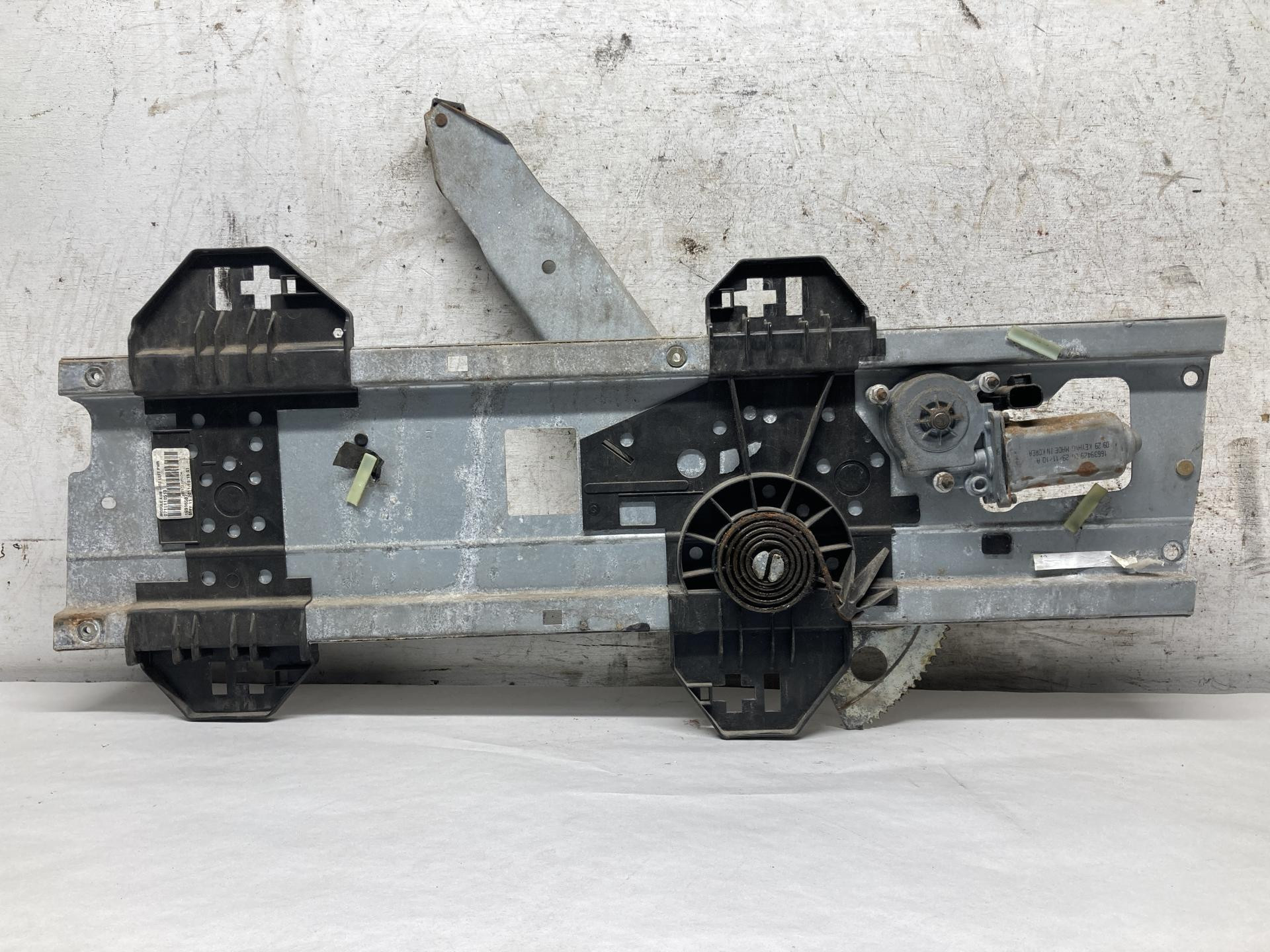 16916507 | International PROSTAR Front Door Window Regulator for Sale