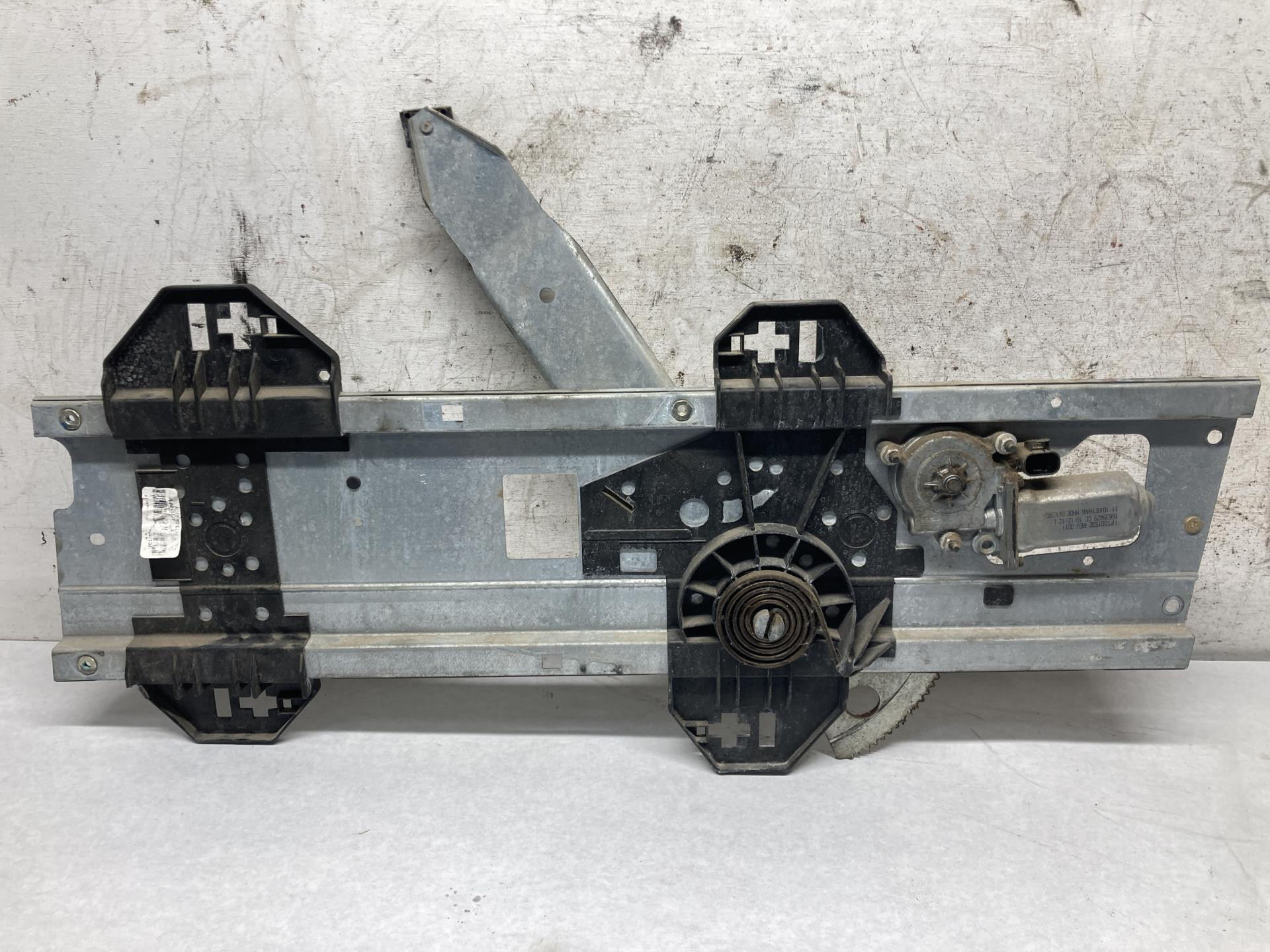 38718145C92 | International PROSTAR Front Door Window Regulator for Sale