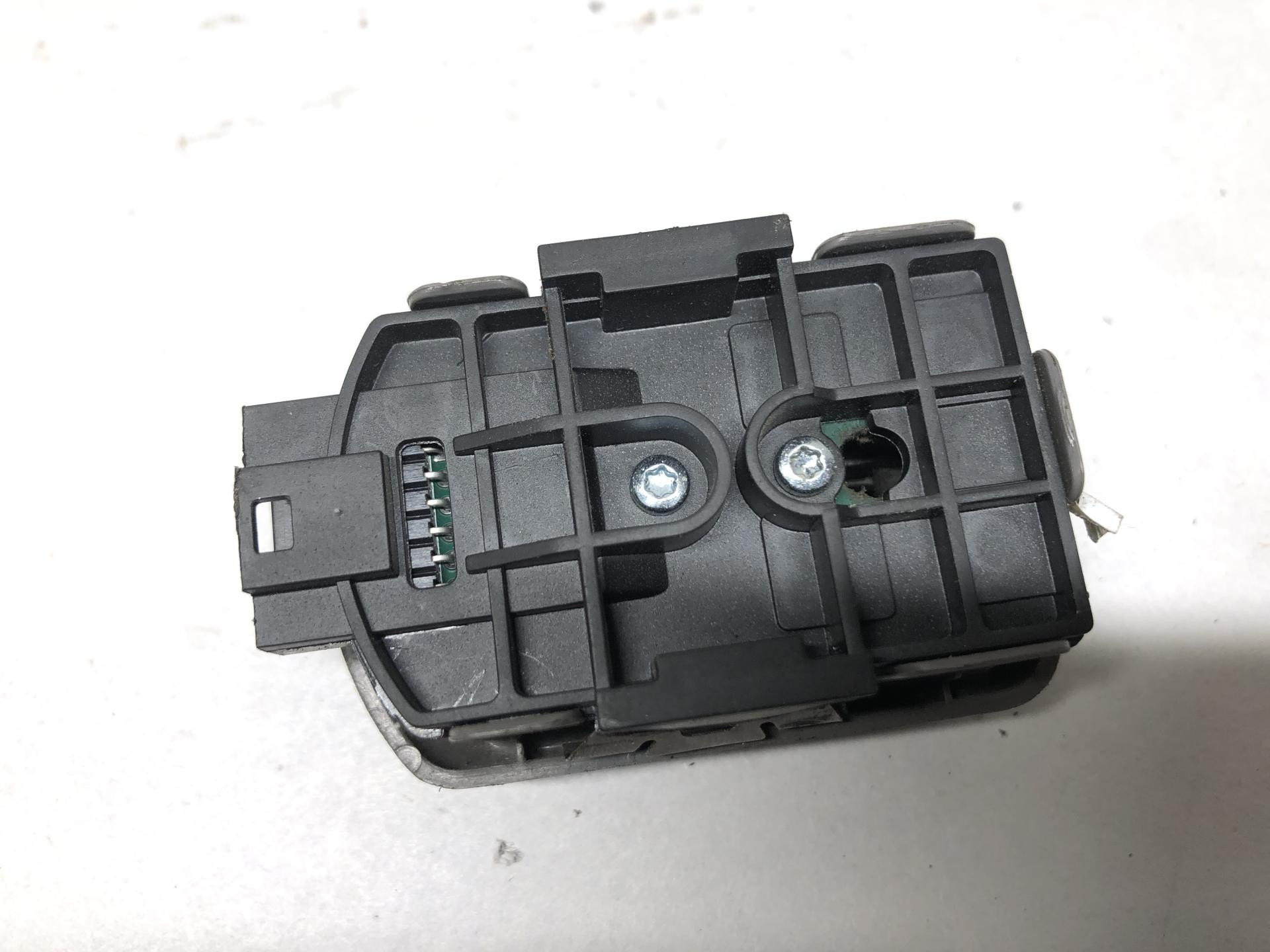 Kenworth T370 Front Door Window Regulator for Sale