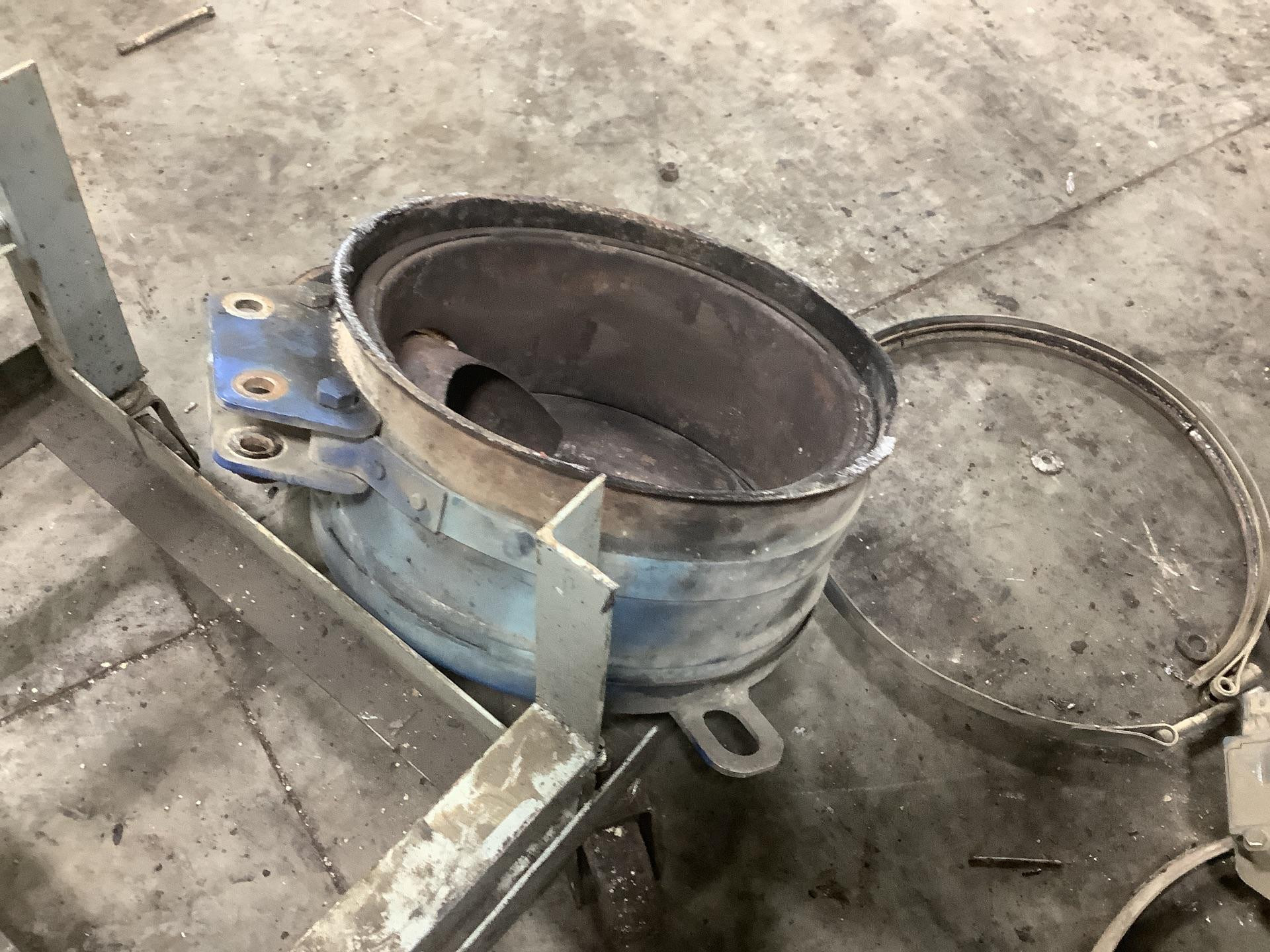 Peterbilt 365 DPF Assembly, Less Filters for Sale