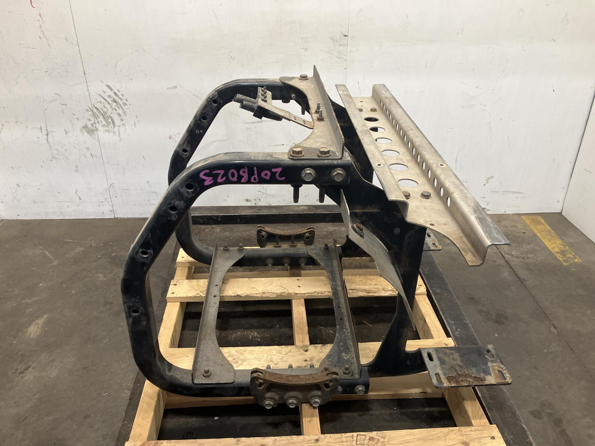 N/A | Peterbilt 579 DPF Assembly, Less Filters for Sale