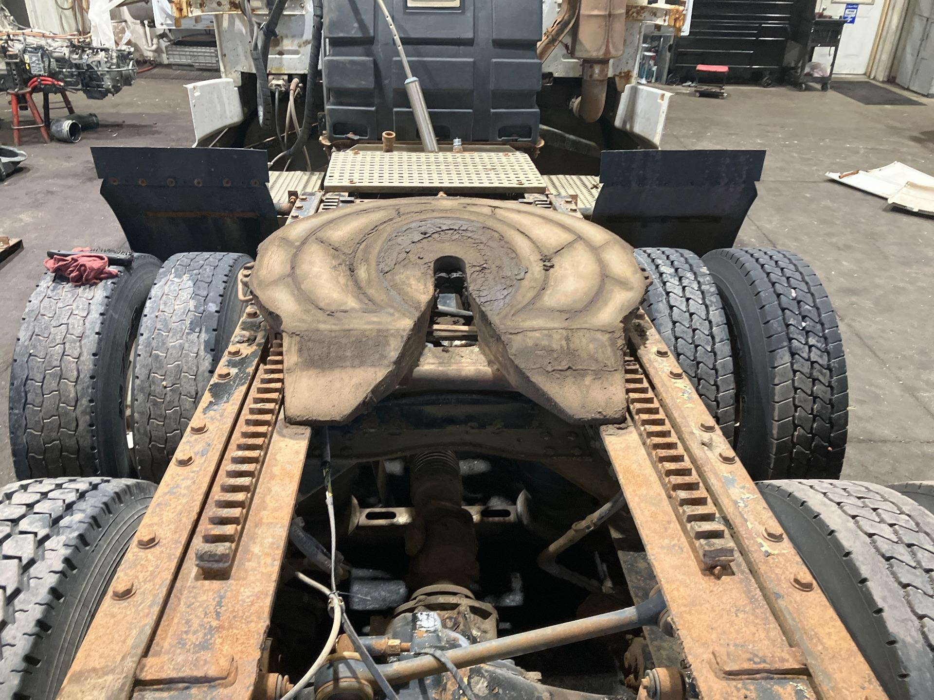 Holland FW35-8003T3L Fifth Wheel for Sale