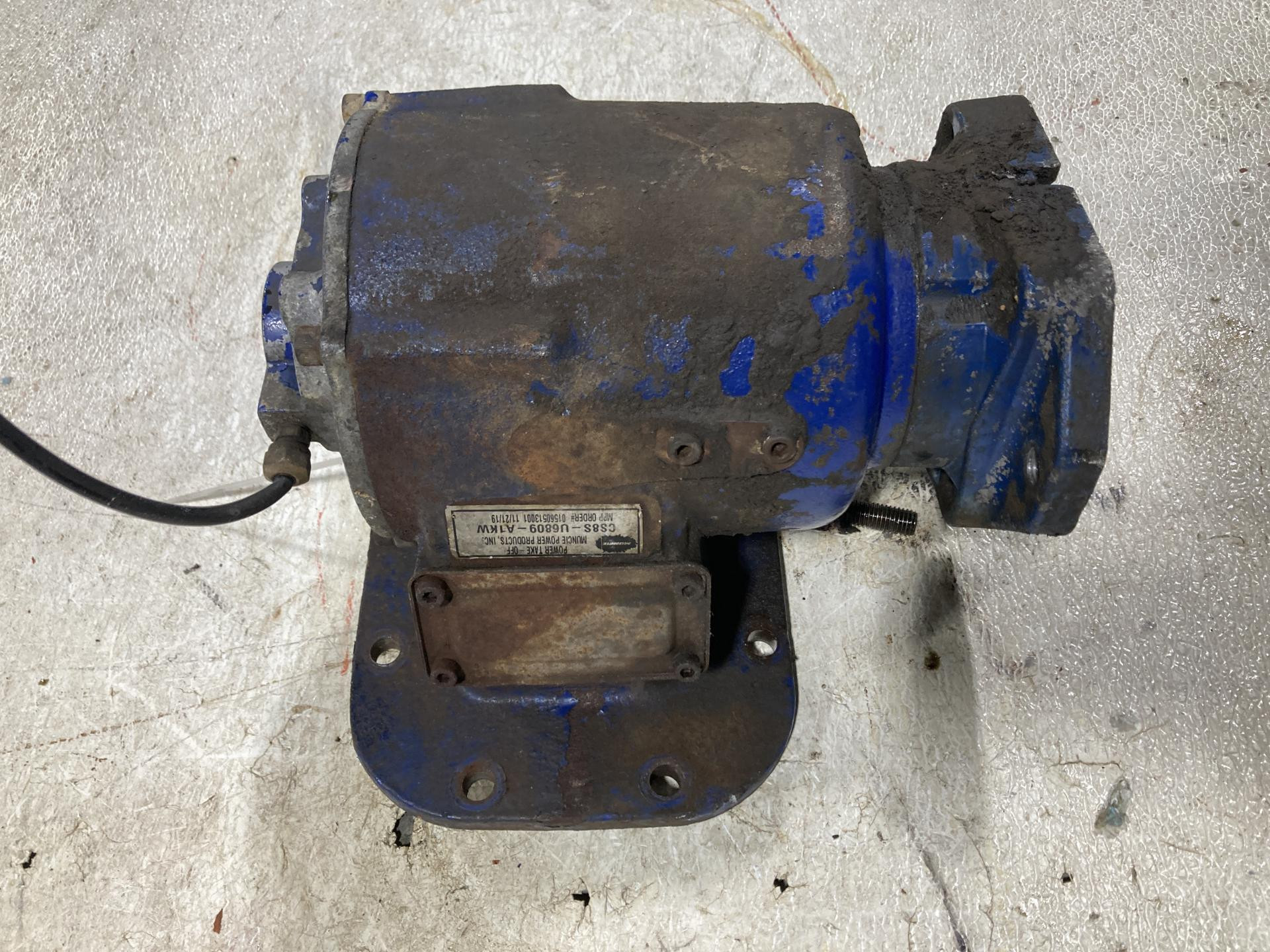 CS8S-U6809-A1KW | Fuller FRO14210C PTO | Power Take Off for Sale