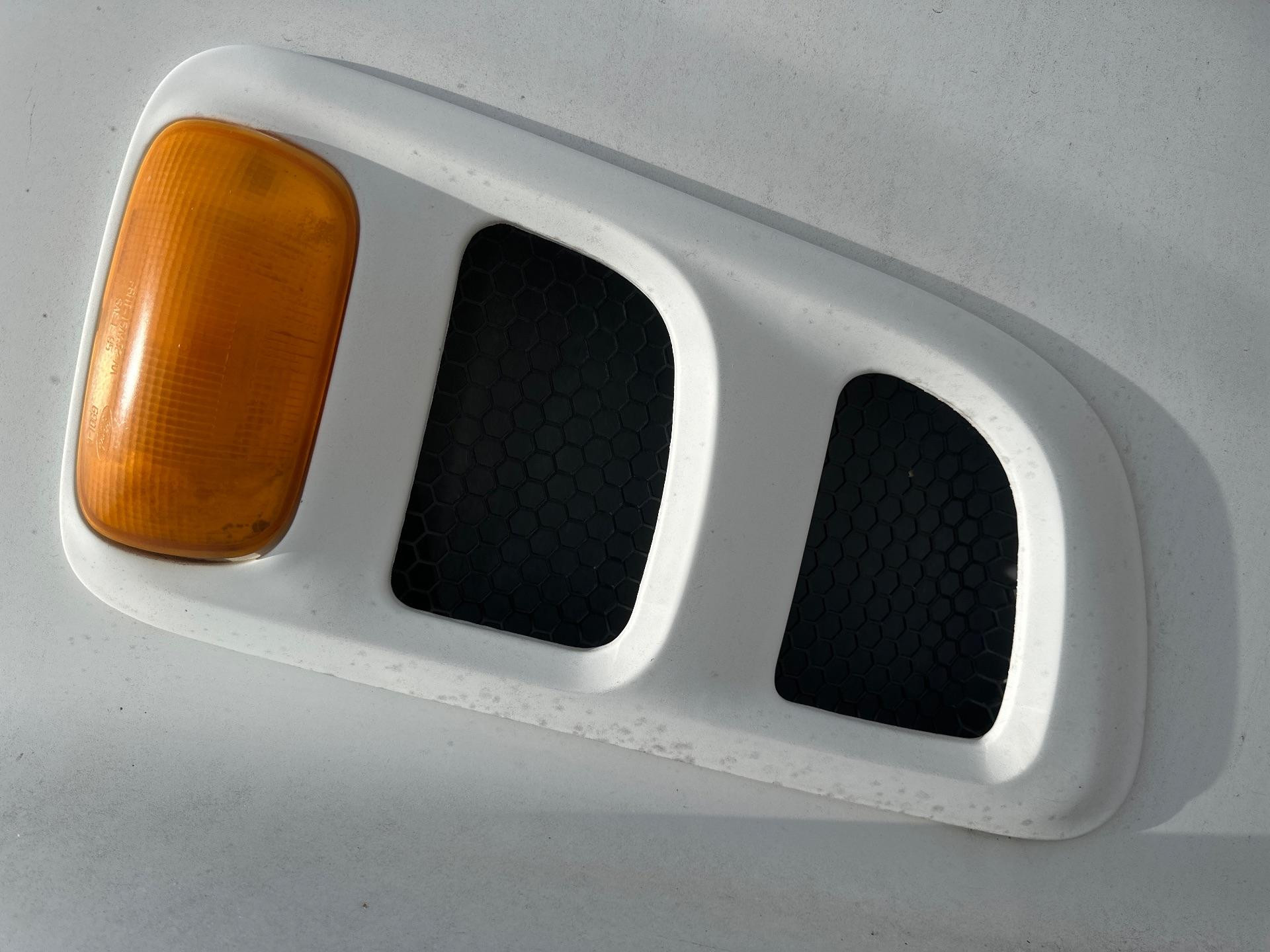 F6HT-16B668 | Sterling L7501 Hood Side Vent for Sale
