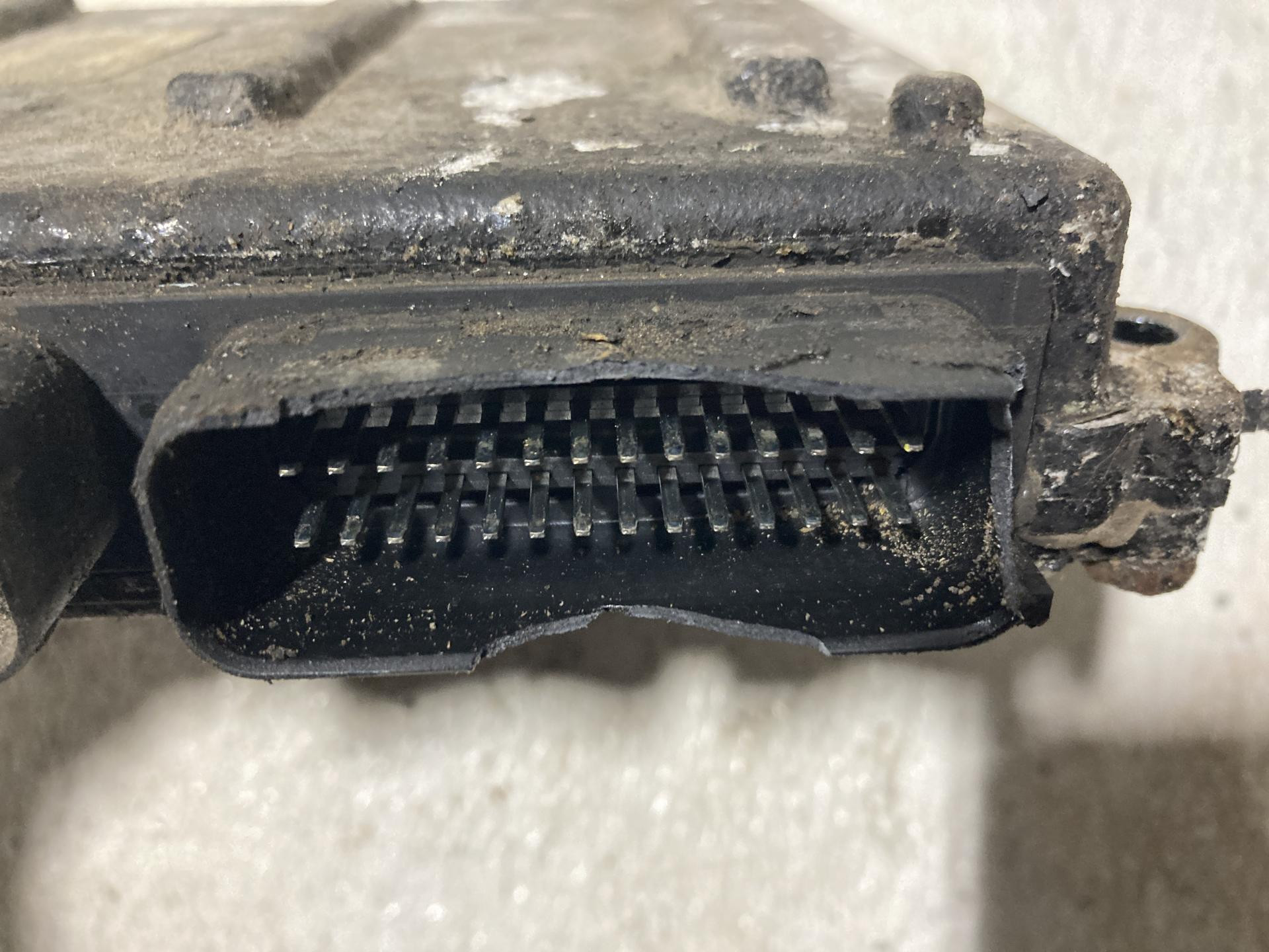 Mazda F2-Z25D ECM | Engine Control Module for Sale