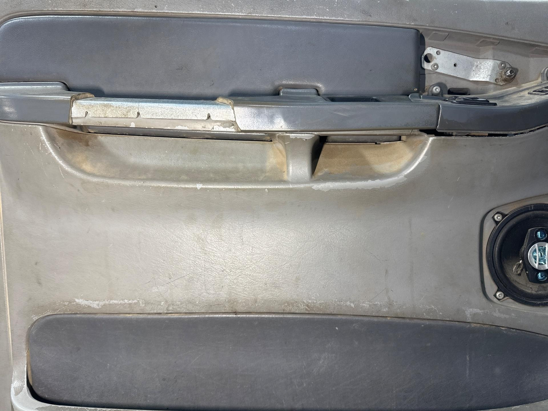 VERIFY | Freightliner COLUMBIA 120 Front Door Window Regulator for Sale
