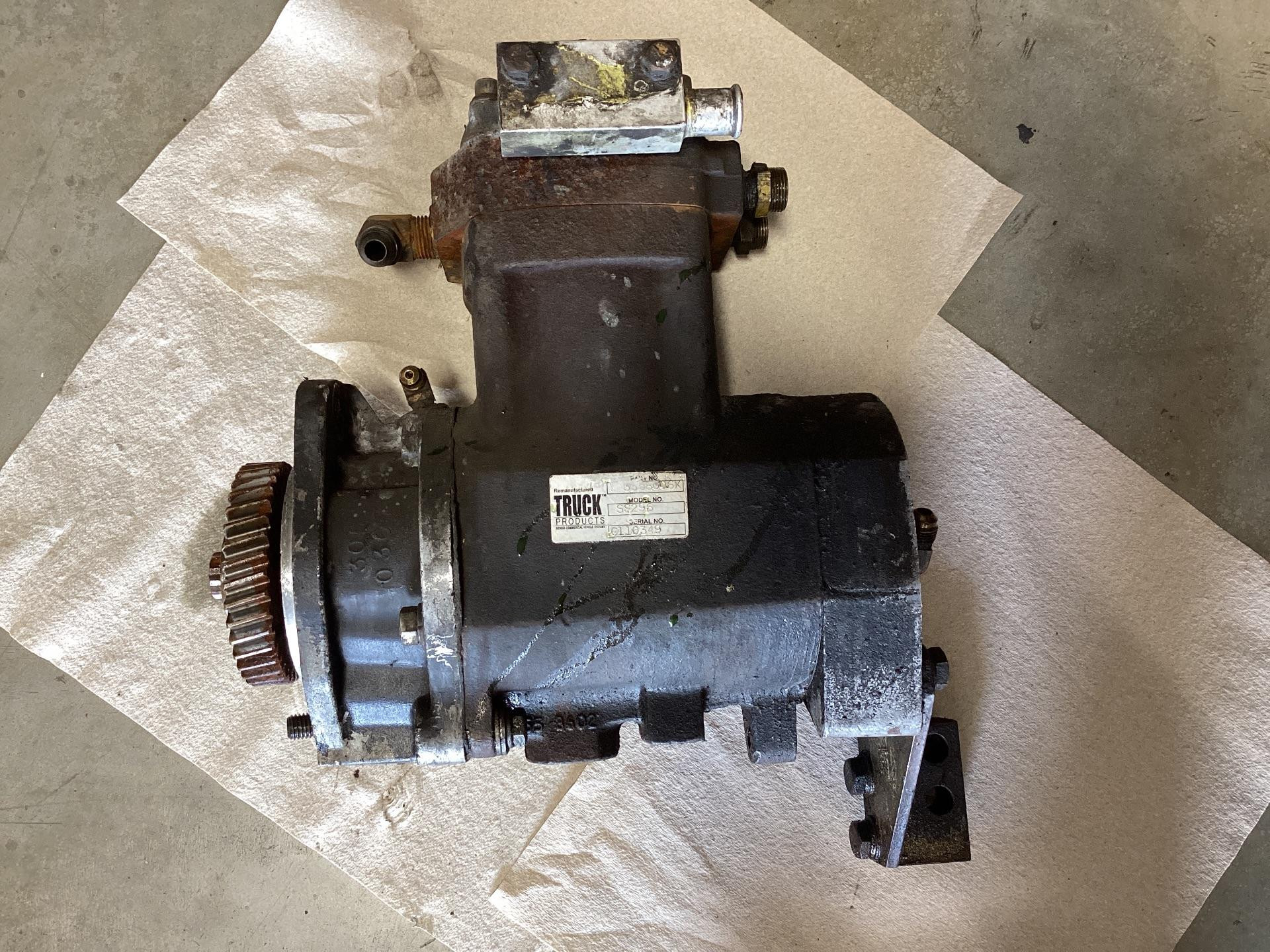 3558006 | Case 6T-830 Engine Air Compressor for Sale