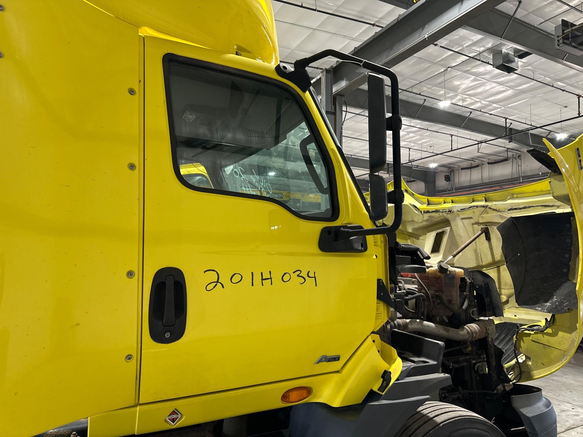 4172879W91E | International HX620 Door for Sale