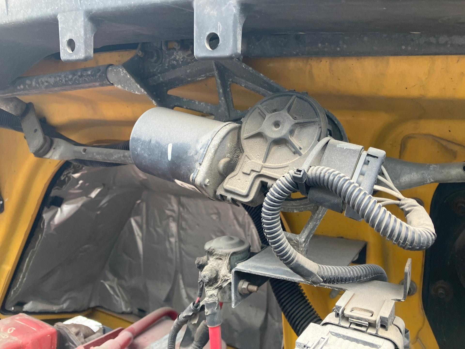 International DURASTAR (4300) Windshield Wiper Motor for Sale