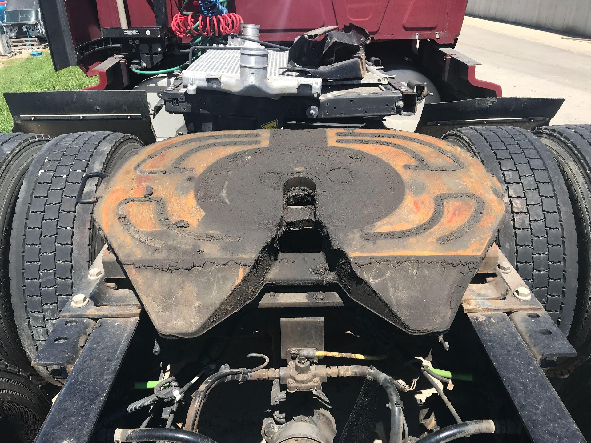 FW35-7822XR | Holland FW17 Fifth Wheel for Sale