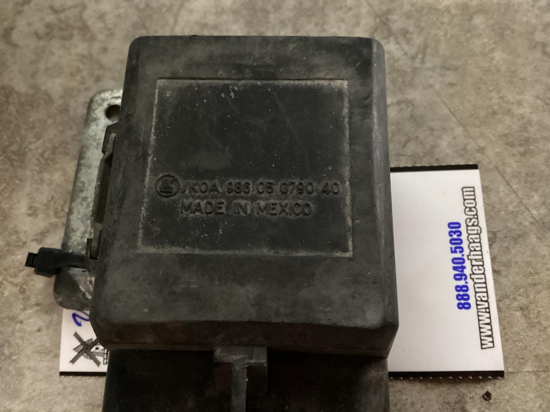 A 986 05 0790 40 | Freightliner COLUMBIA 120 Electrical, Misc. Parts for Sa