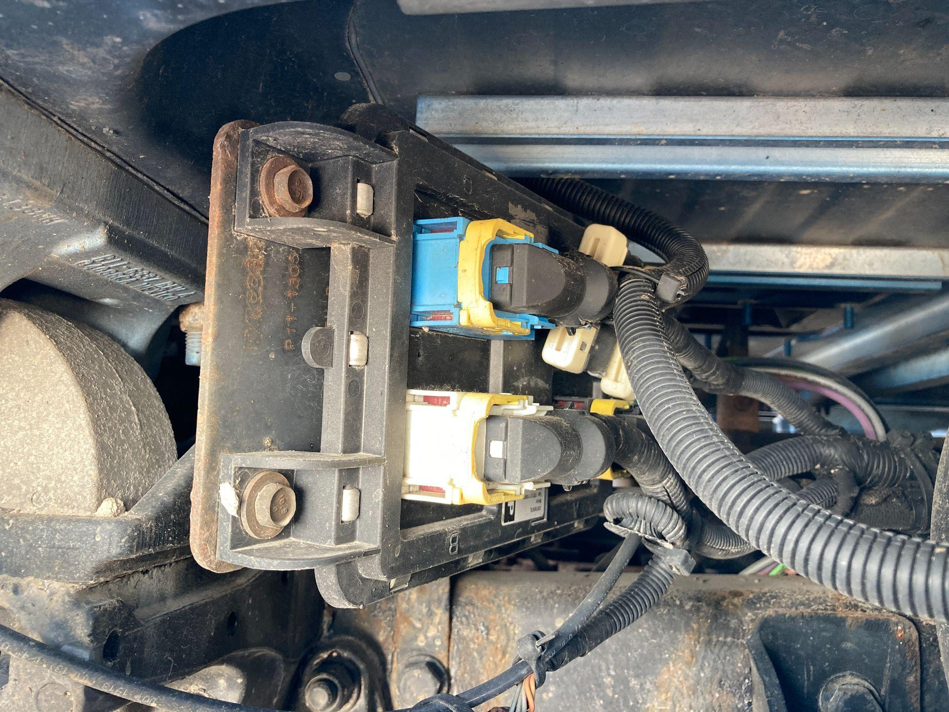 Peterbilt 579 Electronic Chassis Control Module for Sale