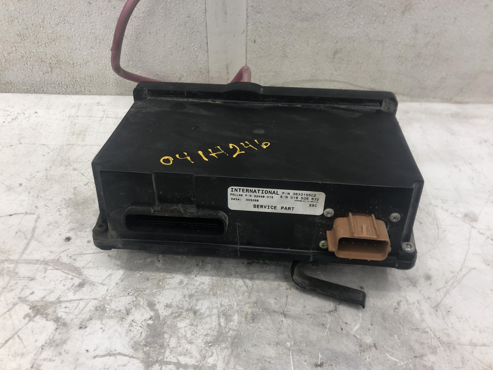 3833155C2 | International 8600 Electronic Chassis Control Module for Sale