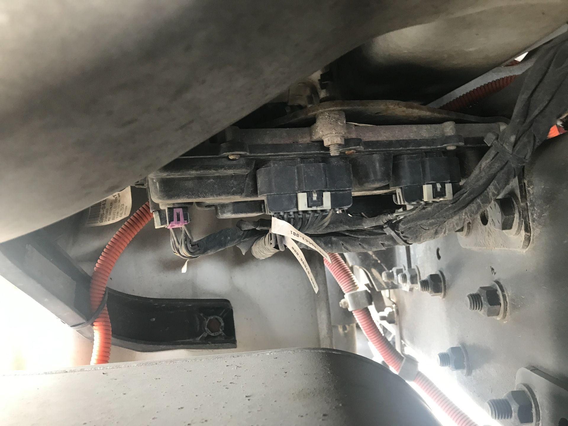 VERIFY | Freightliner M2 106 Electronic Chassis Control Module for Sale