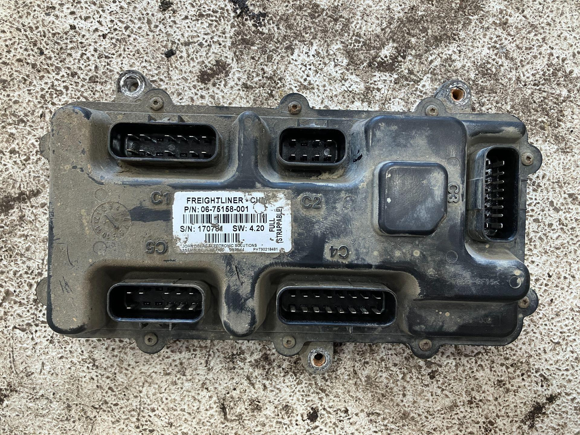 06-75158-001 | Freightliner M2 106 Electronic Chassis Control Module for Sa