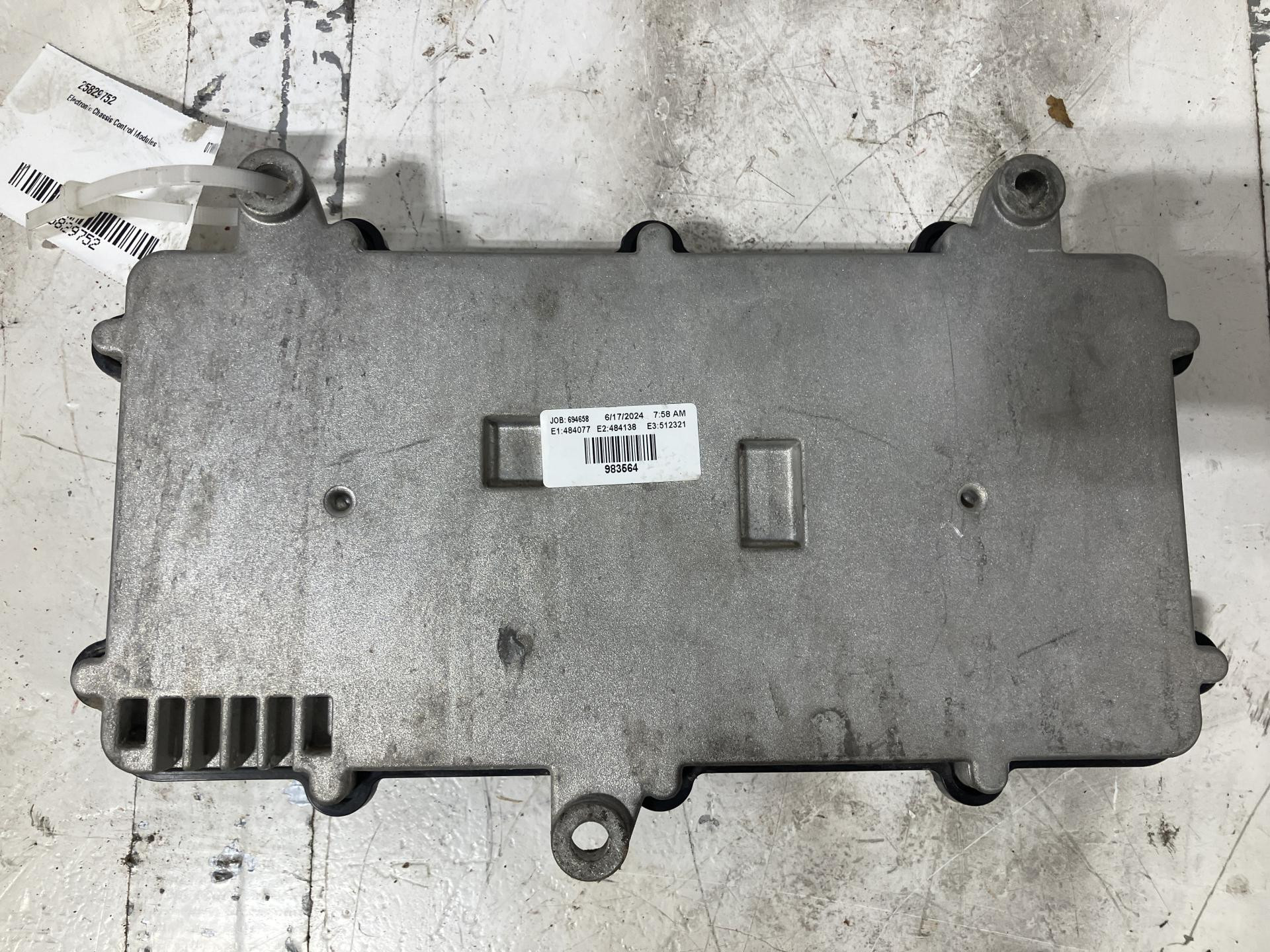 A66-19809-000 | Freightliner M2 112 Electronic Chassis Control Module for S