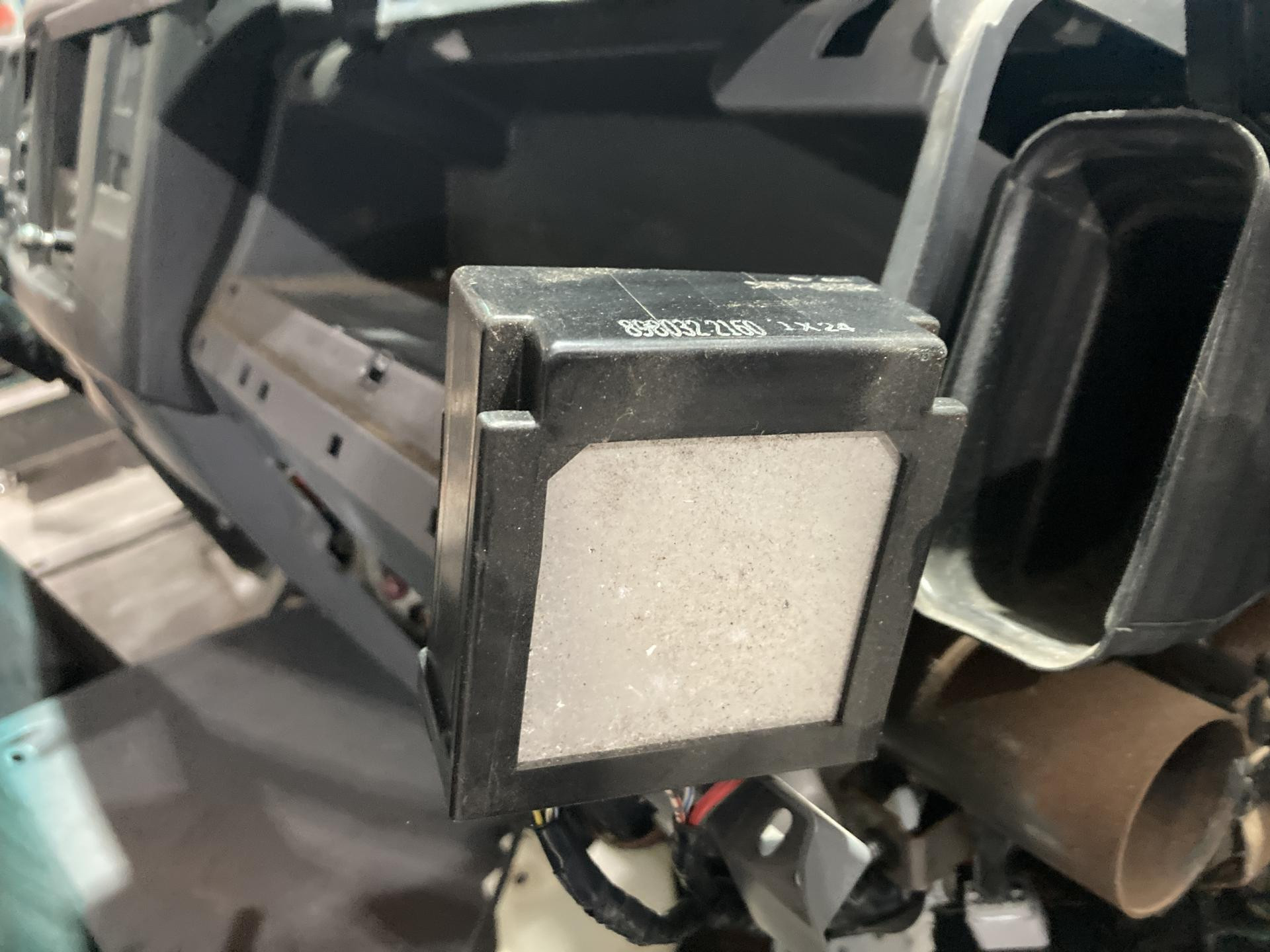 8980322160 | Isuzu NPR Light Control Module for Sale