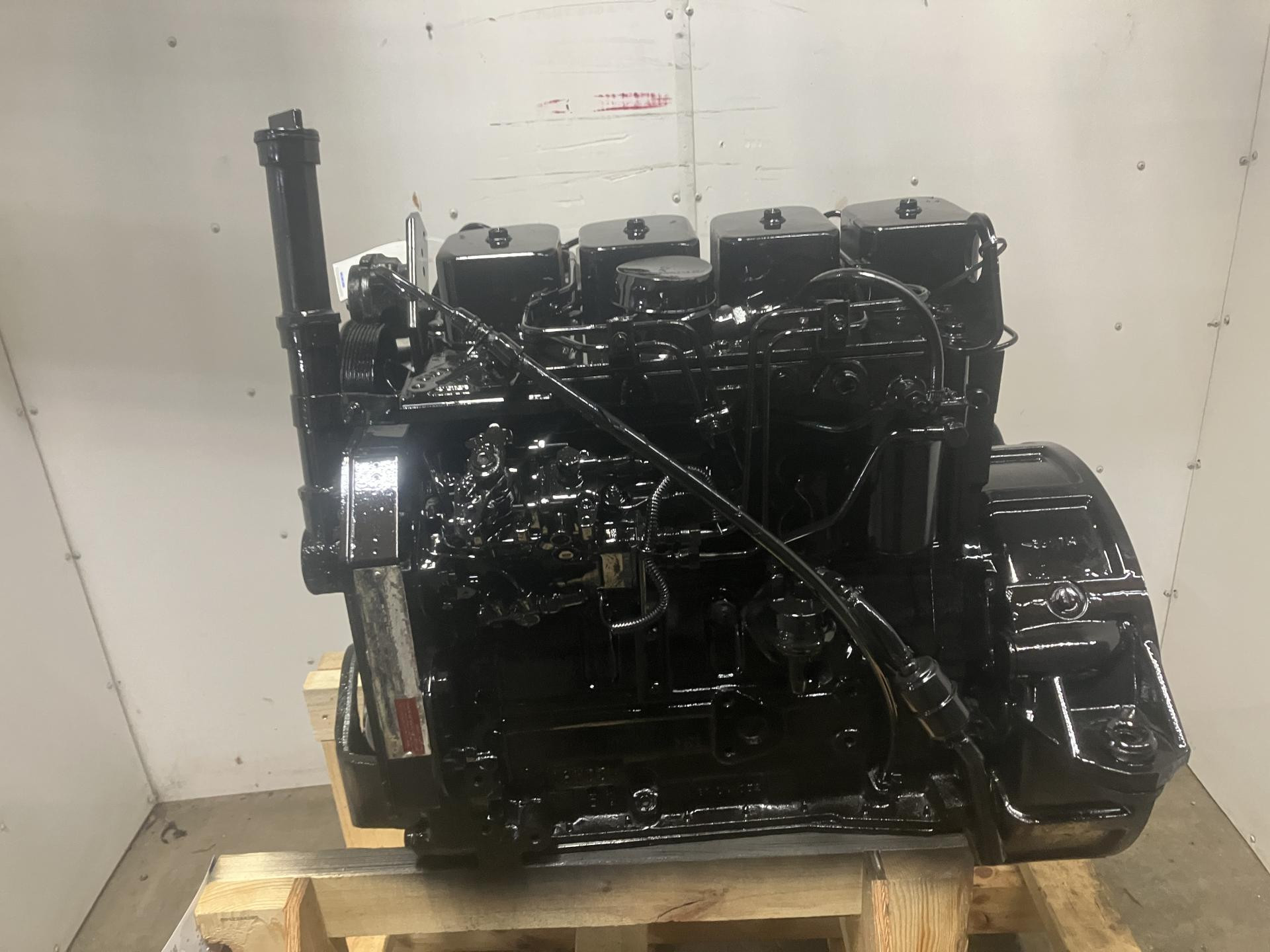 Case 4-390 Engine Assembly for Sale