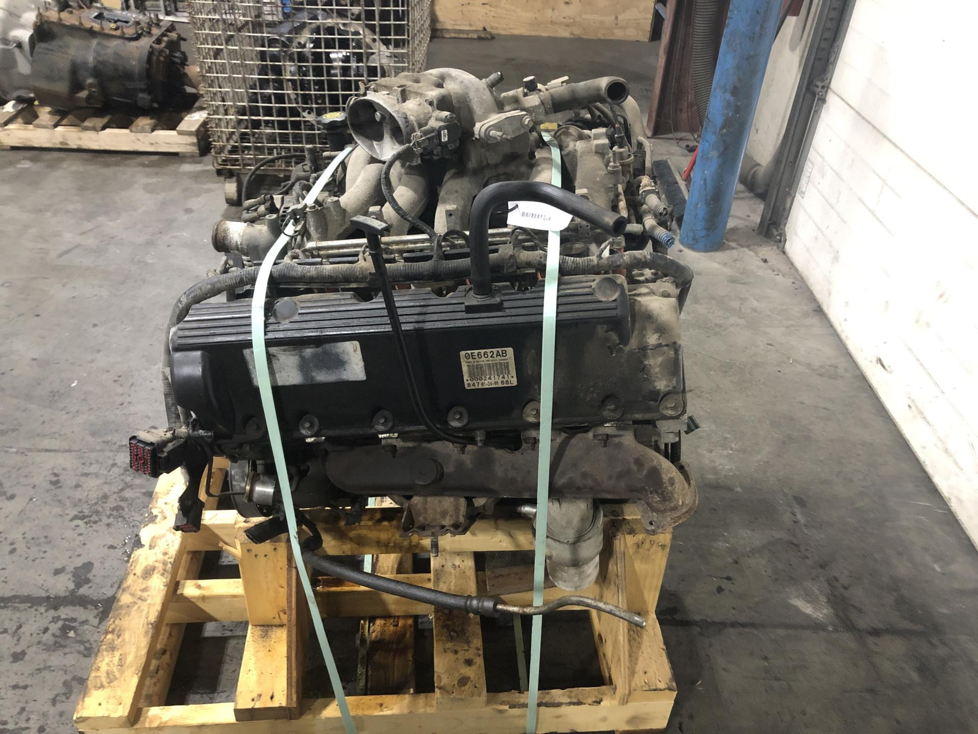 52H7D320G | Ford 6.8L Engine Assembly for Sale