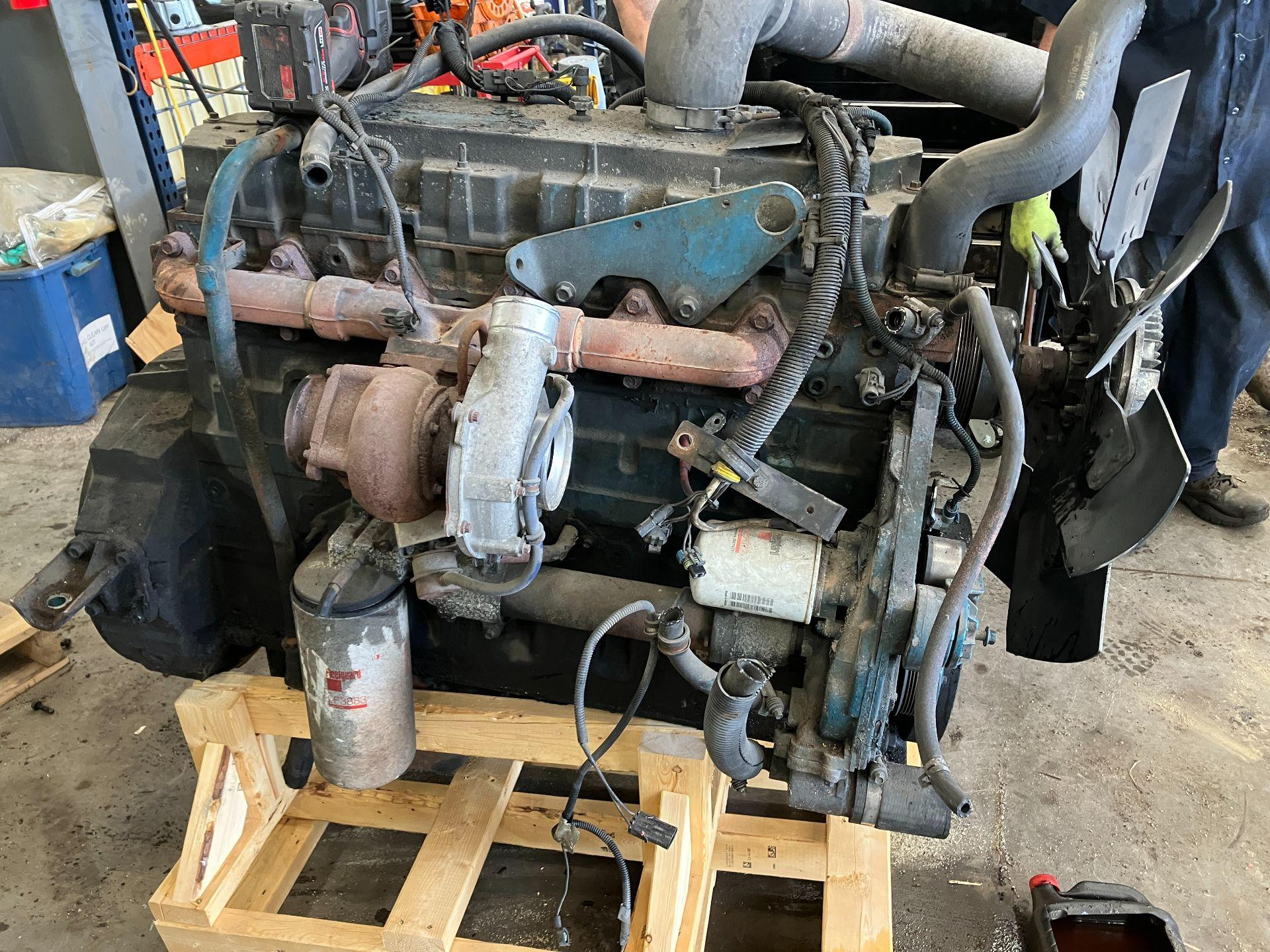 International DT530E Engine Assembly for Sale