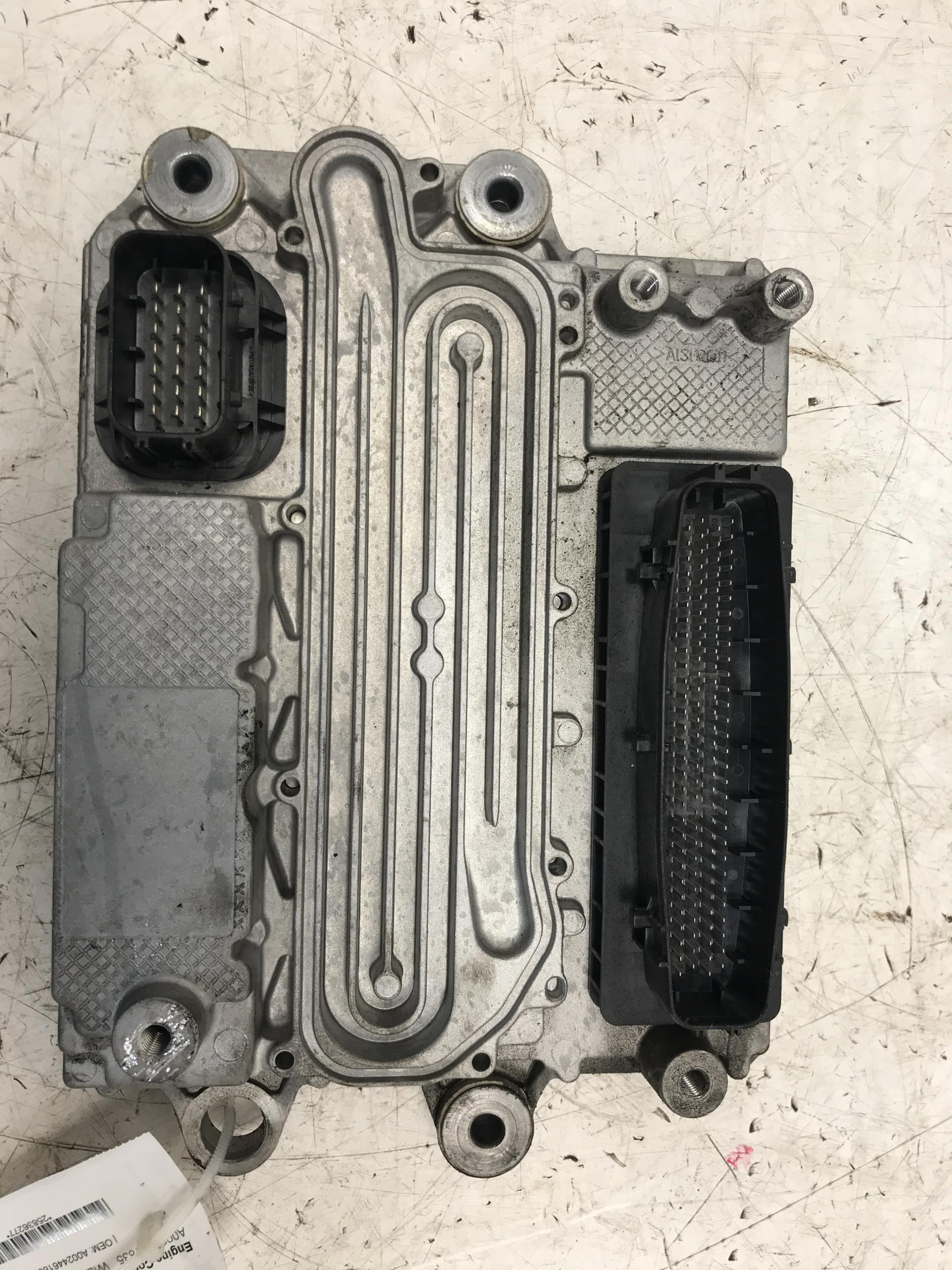 A0024461835 | Detroit DD5 ECM | Engine Control Module for Sale