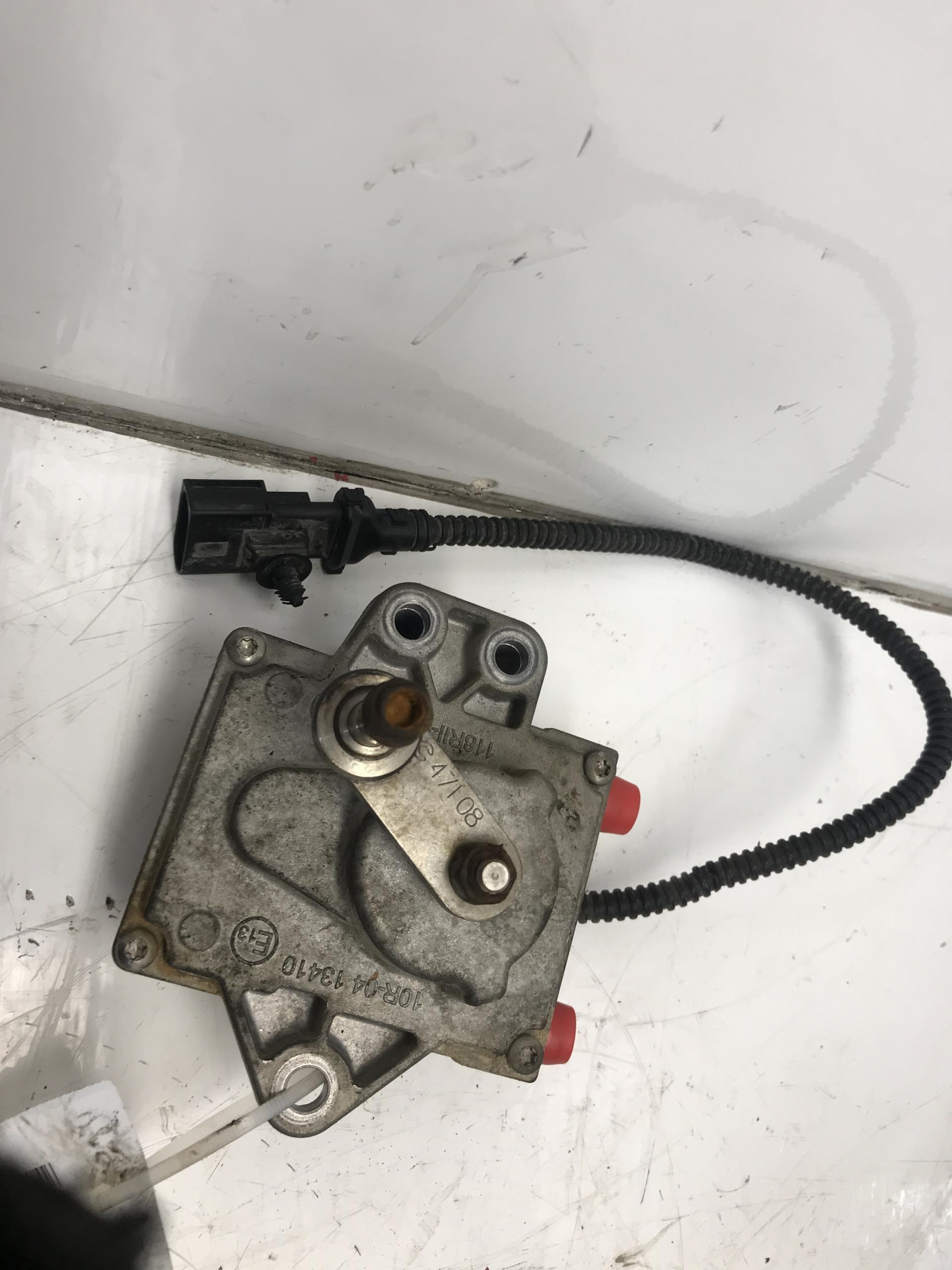 A4711501594 | Detroit DD15 Engine EGR Valve for Sale