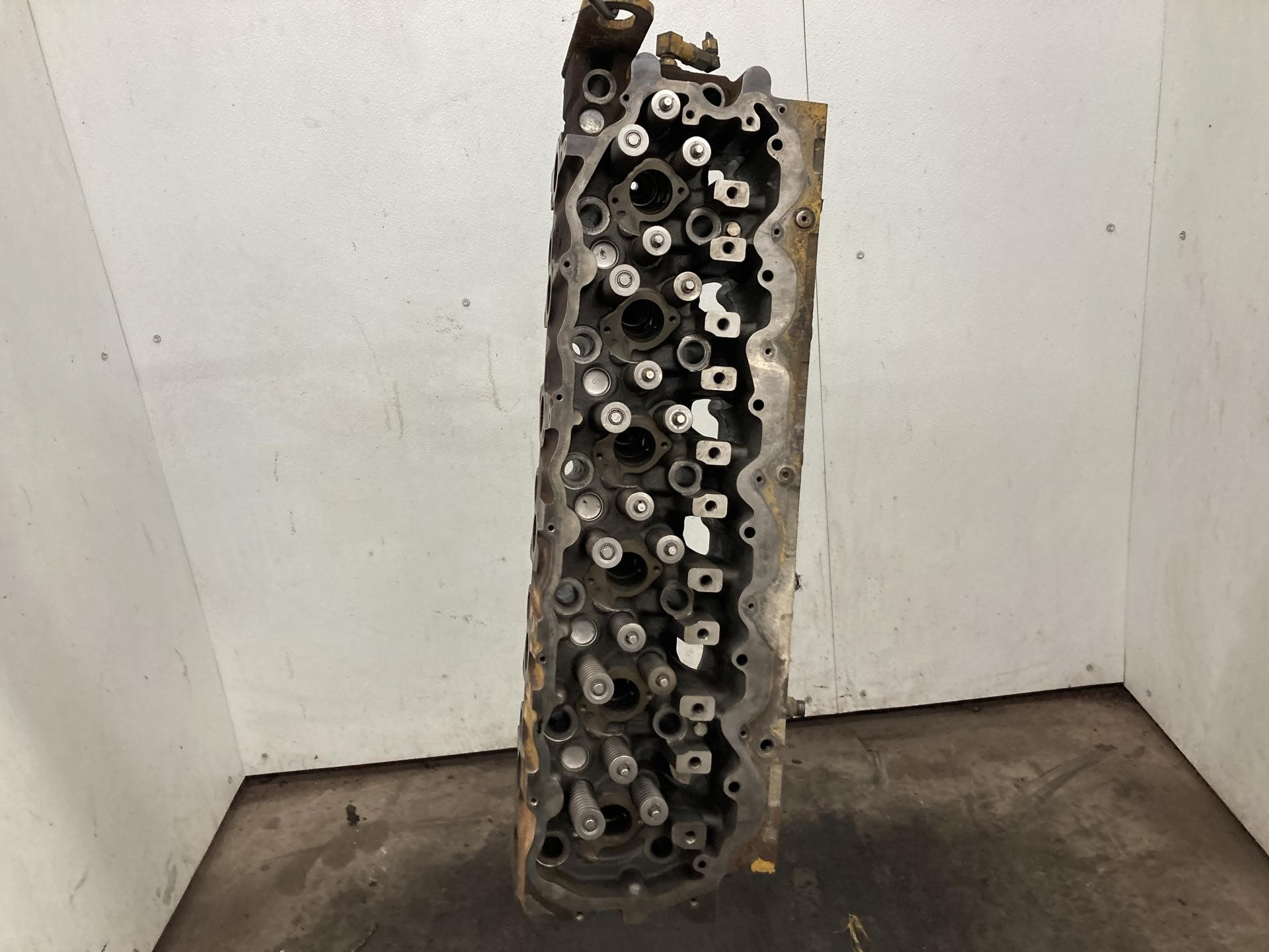 205-1271 | CAT 3126 Engine Cylinder Head for Sale