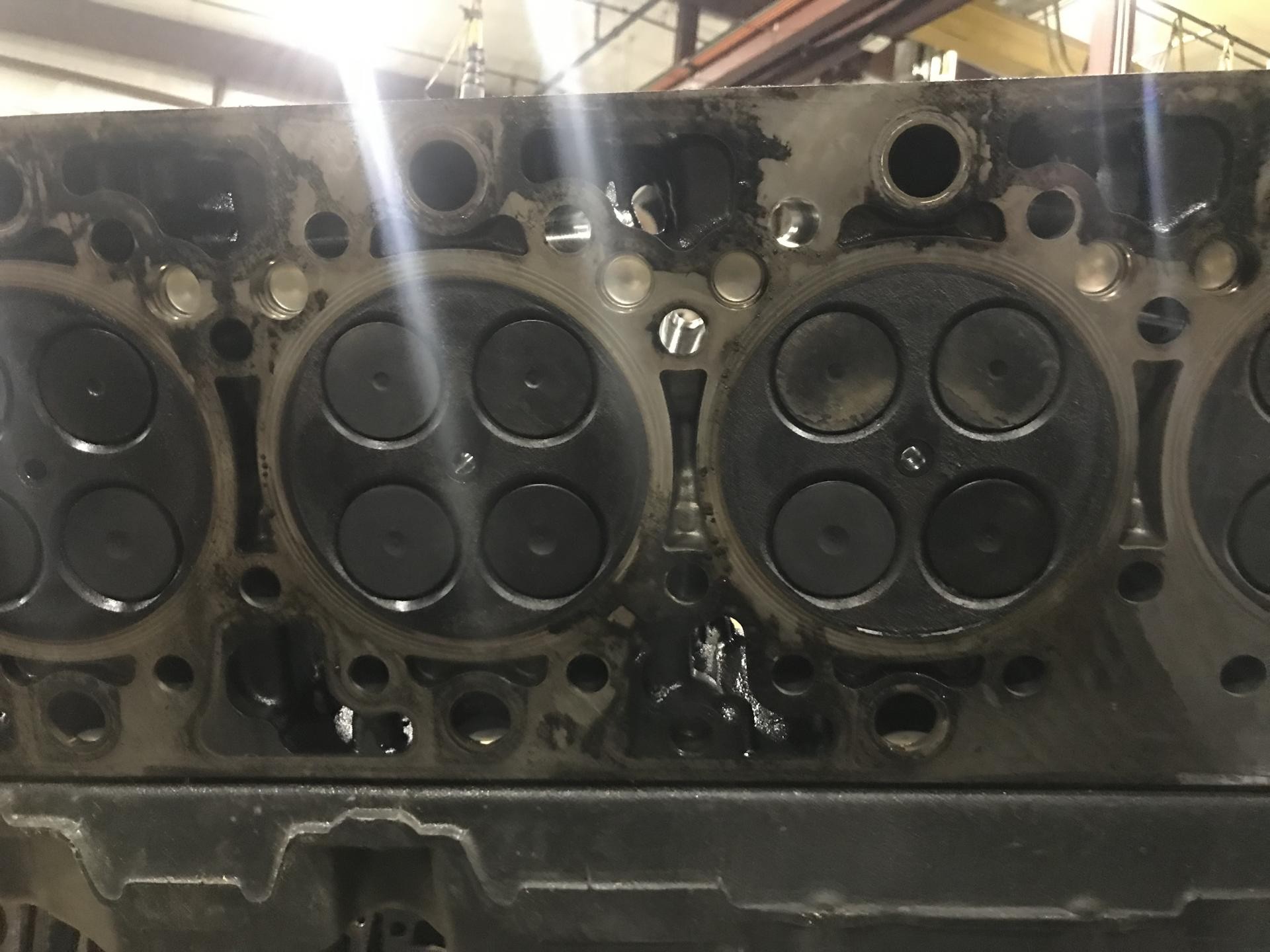 47111 | Detroit DD15 Engine Cylinder Head for Sale