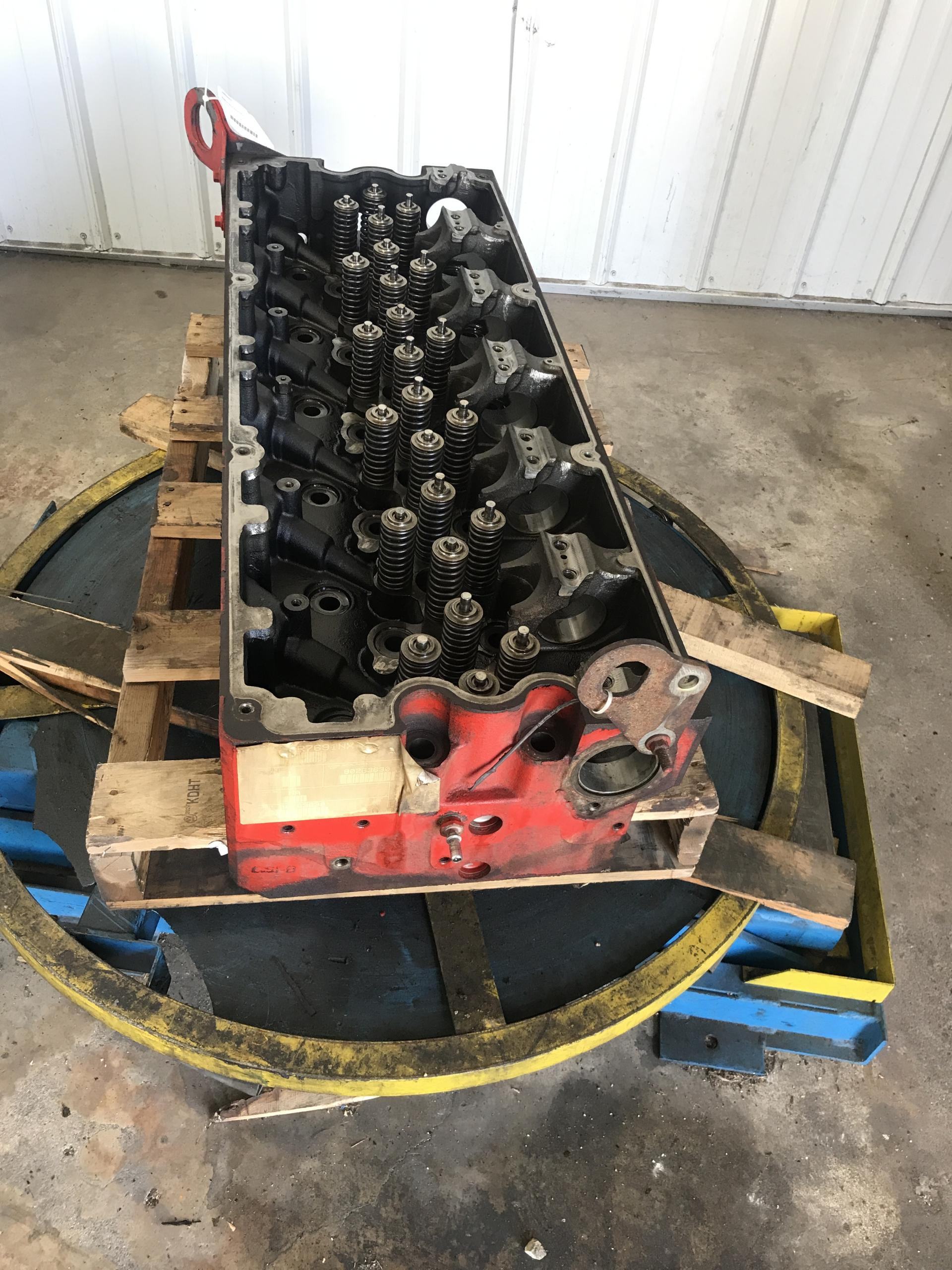 3686774 | Cummins X15 Engine Cylinder Head for Sale