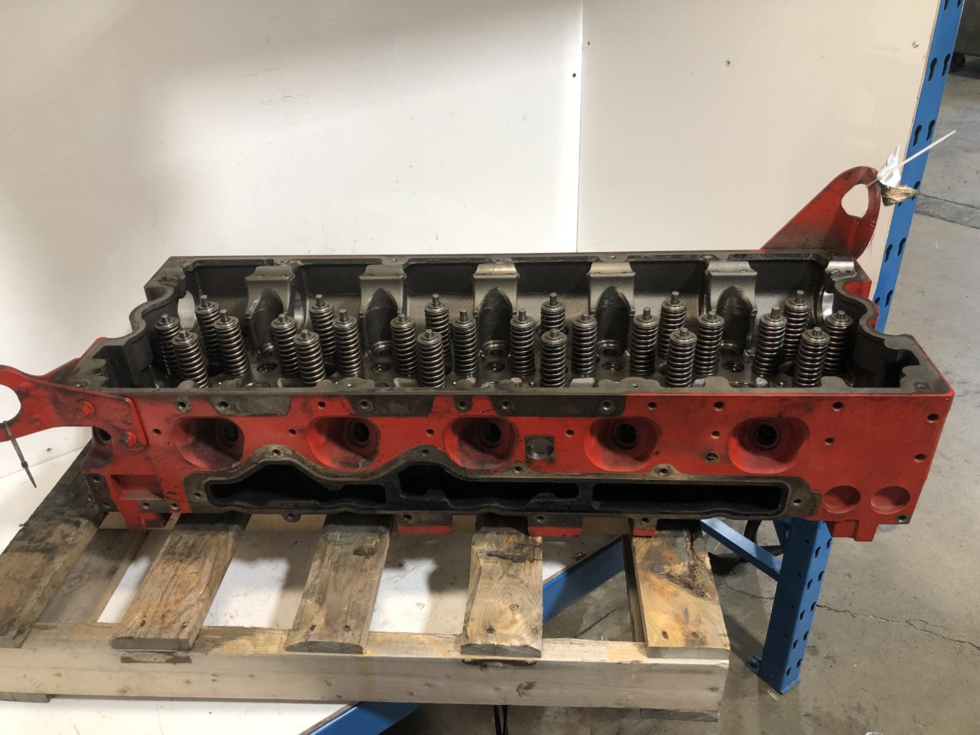Cummins X15 Engine Cylinder Head for Sale