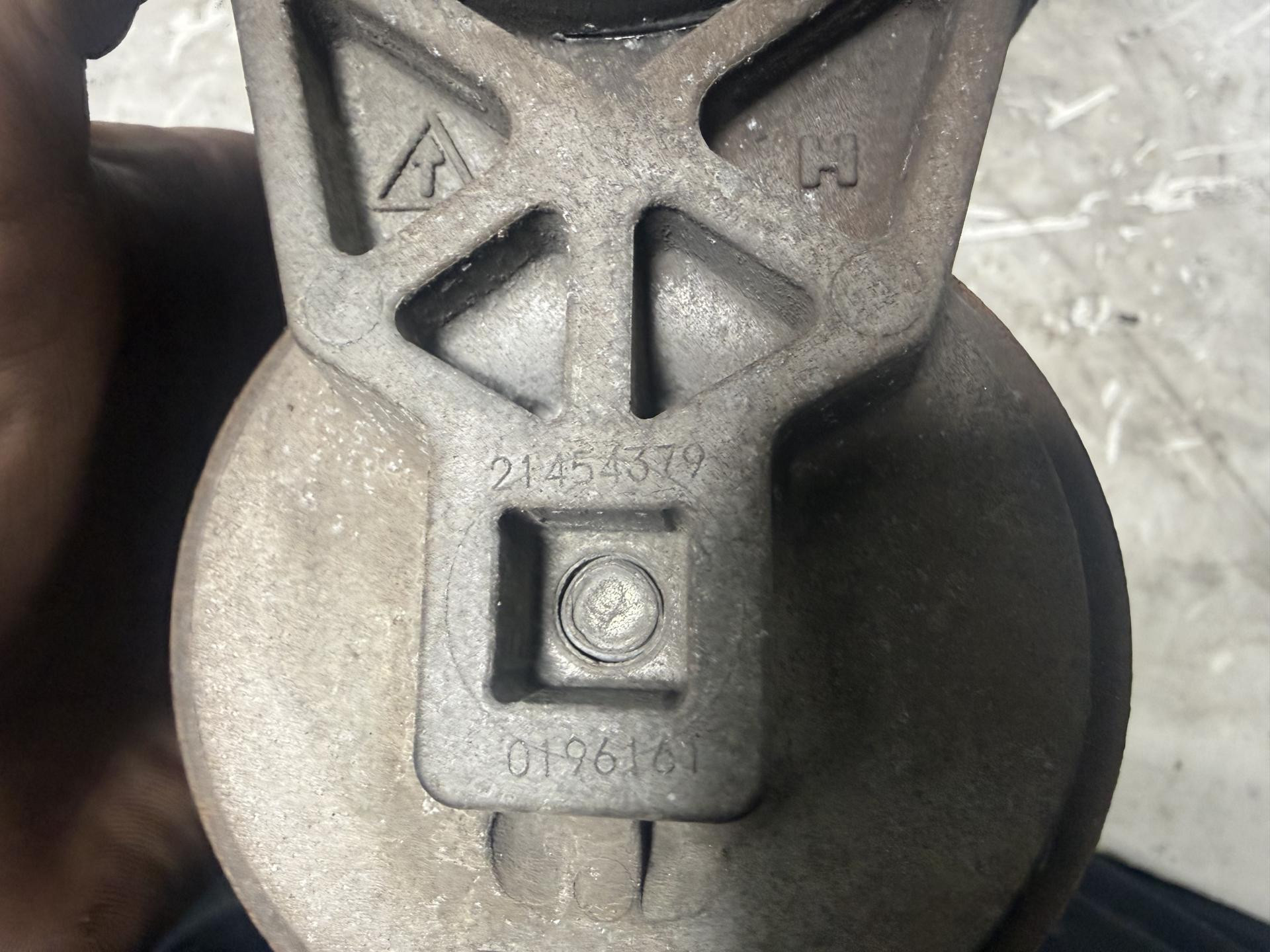 Volvo D11 Engine Component for Sale