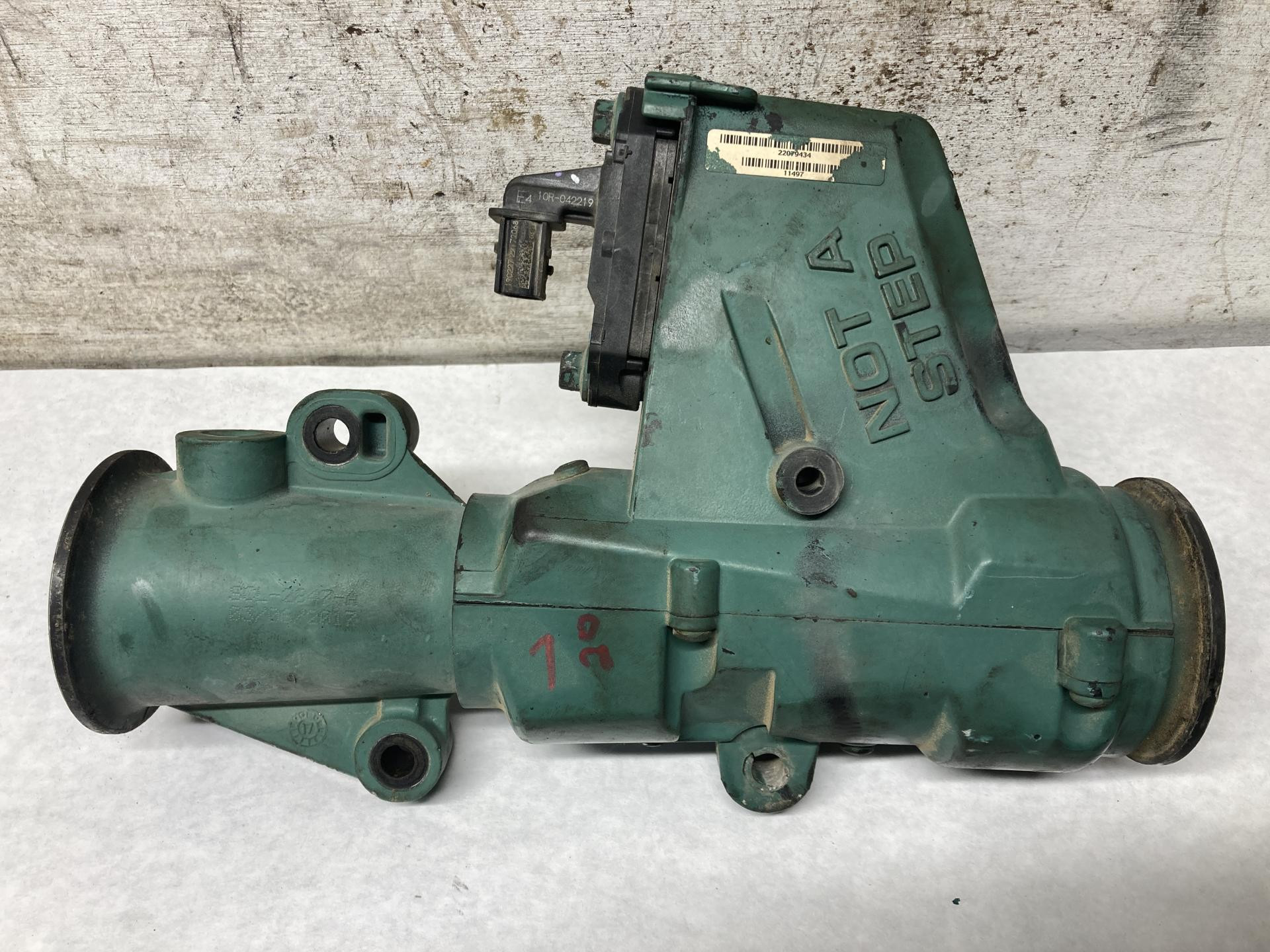 22079434 | Volvo D13 Engine Component for Sale