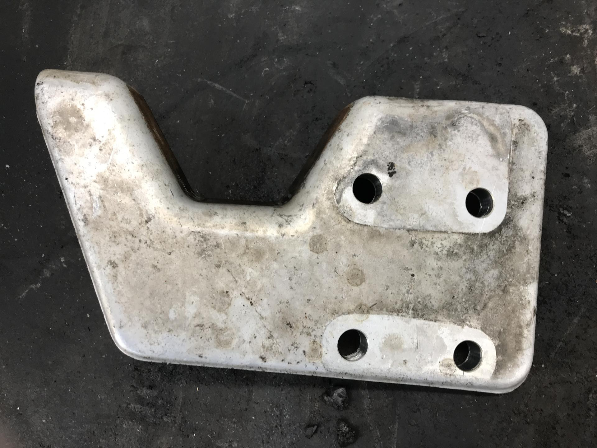 F6HT-6096-EA | CAT C12 Engine Mount for Sale
